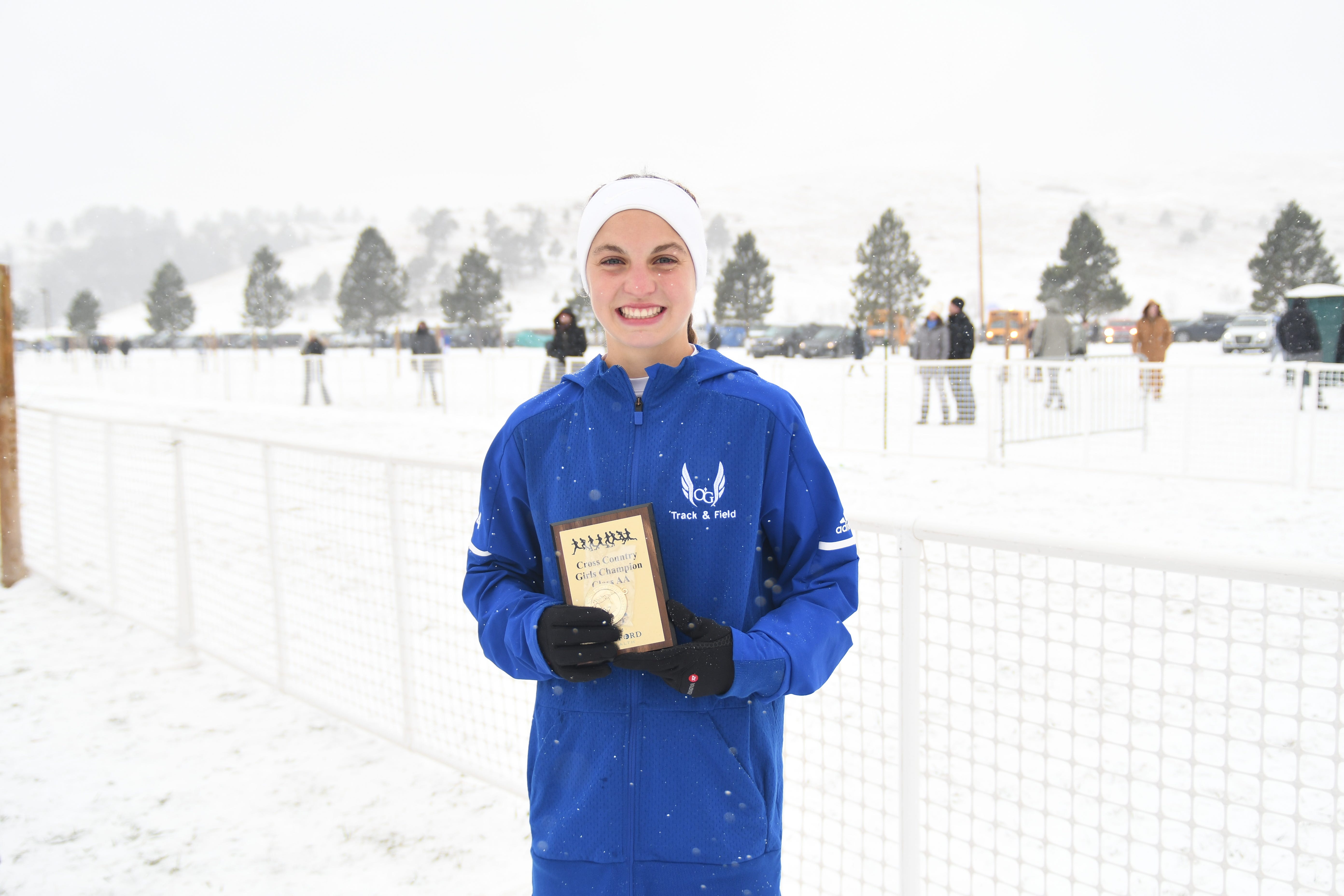 XC: Alea Hardie, O'Gorman girls sweep 'AA'; Lincoln, SFC boys repeat