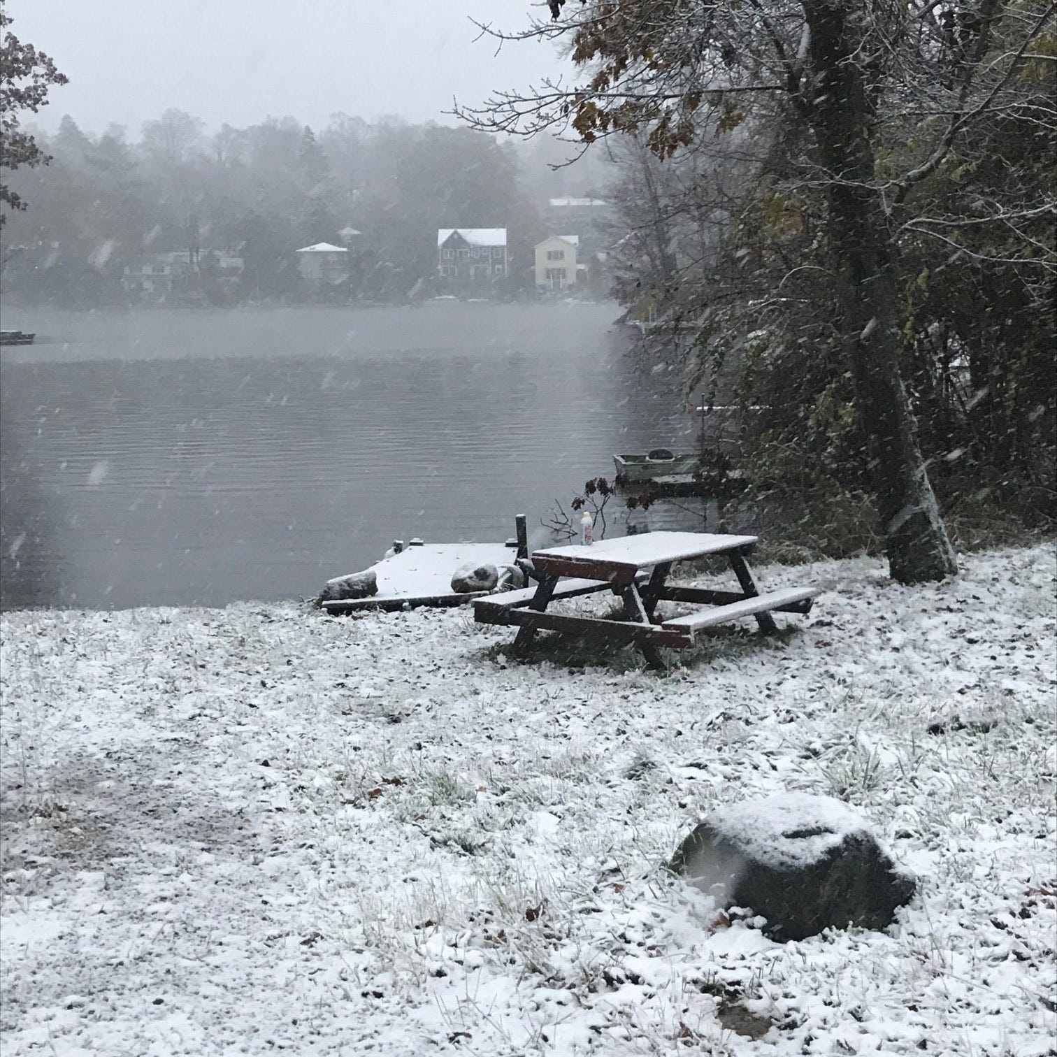 NJ weather: First snow of the season falls over North Jersey