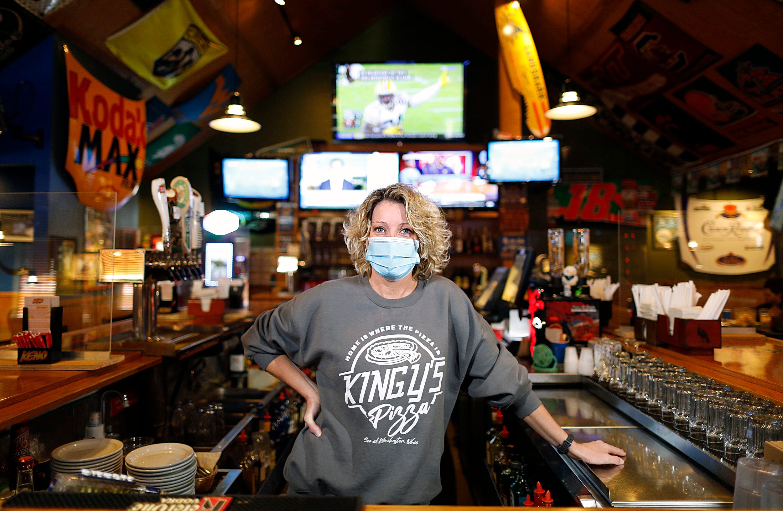 What it's like to be a server or bartender during the pandemic
