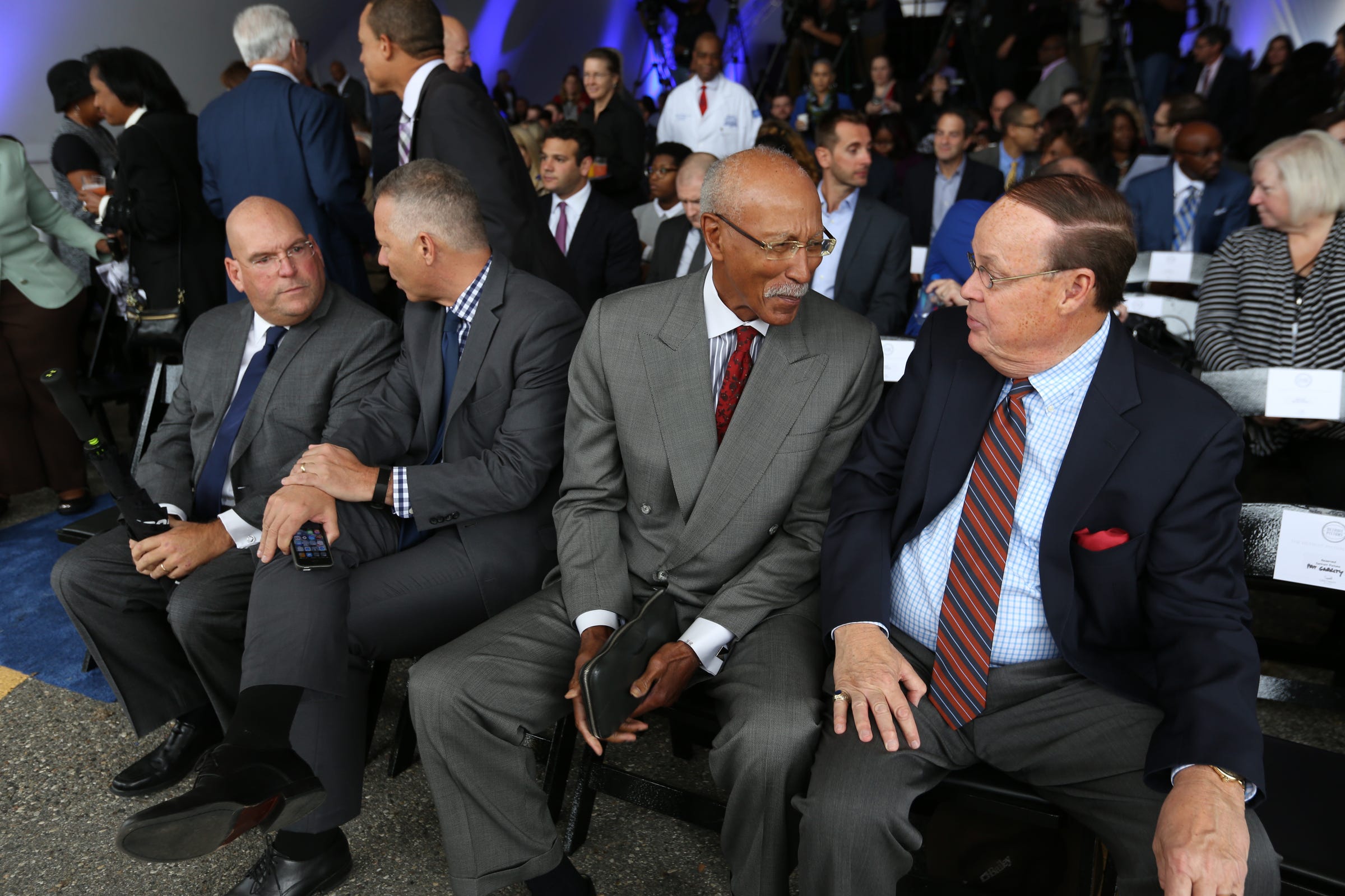 Detroit Pistons announcer George Blaha to have heart procedure