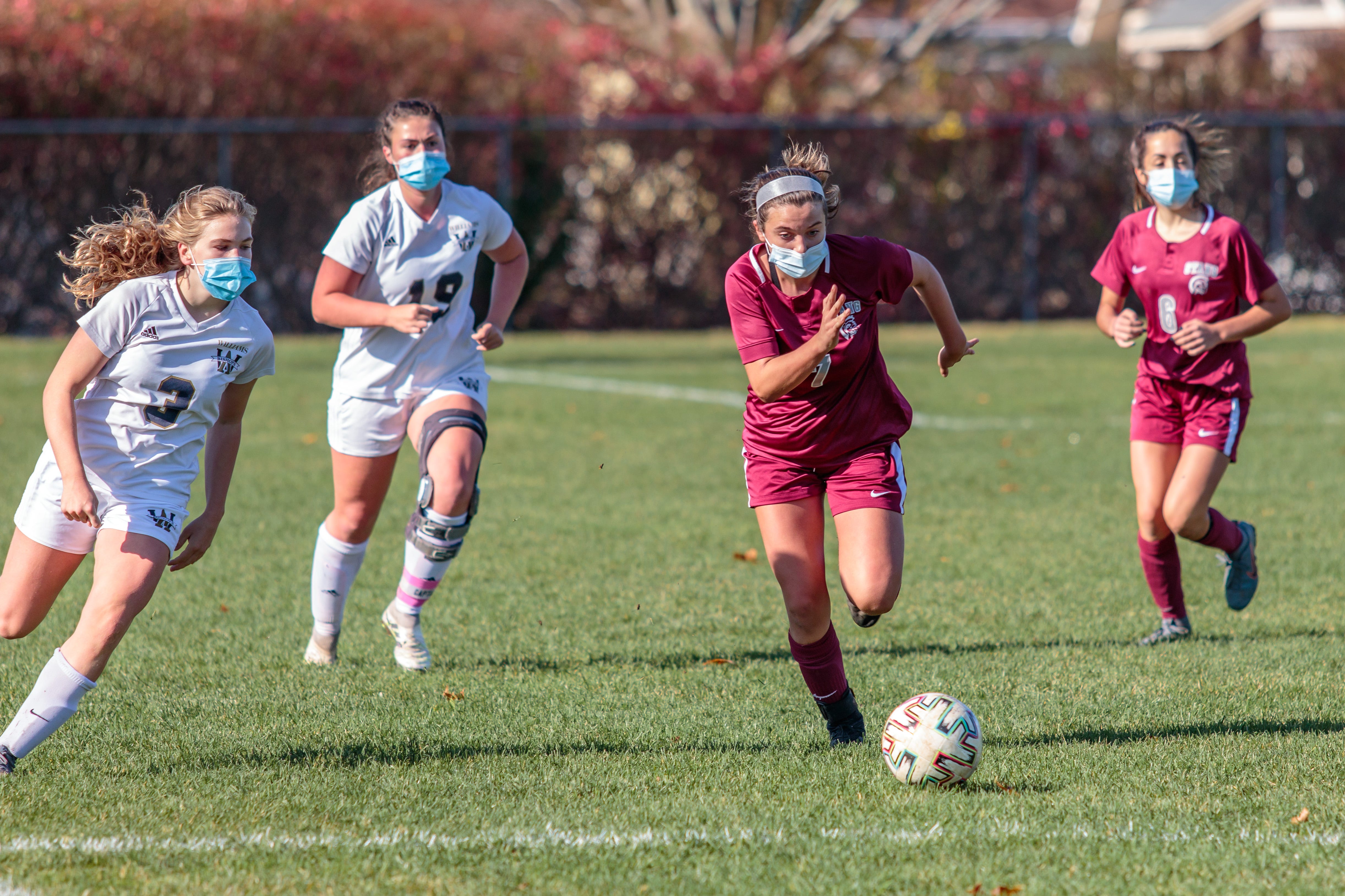 Lily Shields scores game-winning goal for Bishop Stang girls soccer