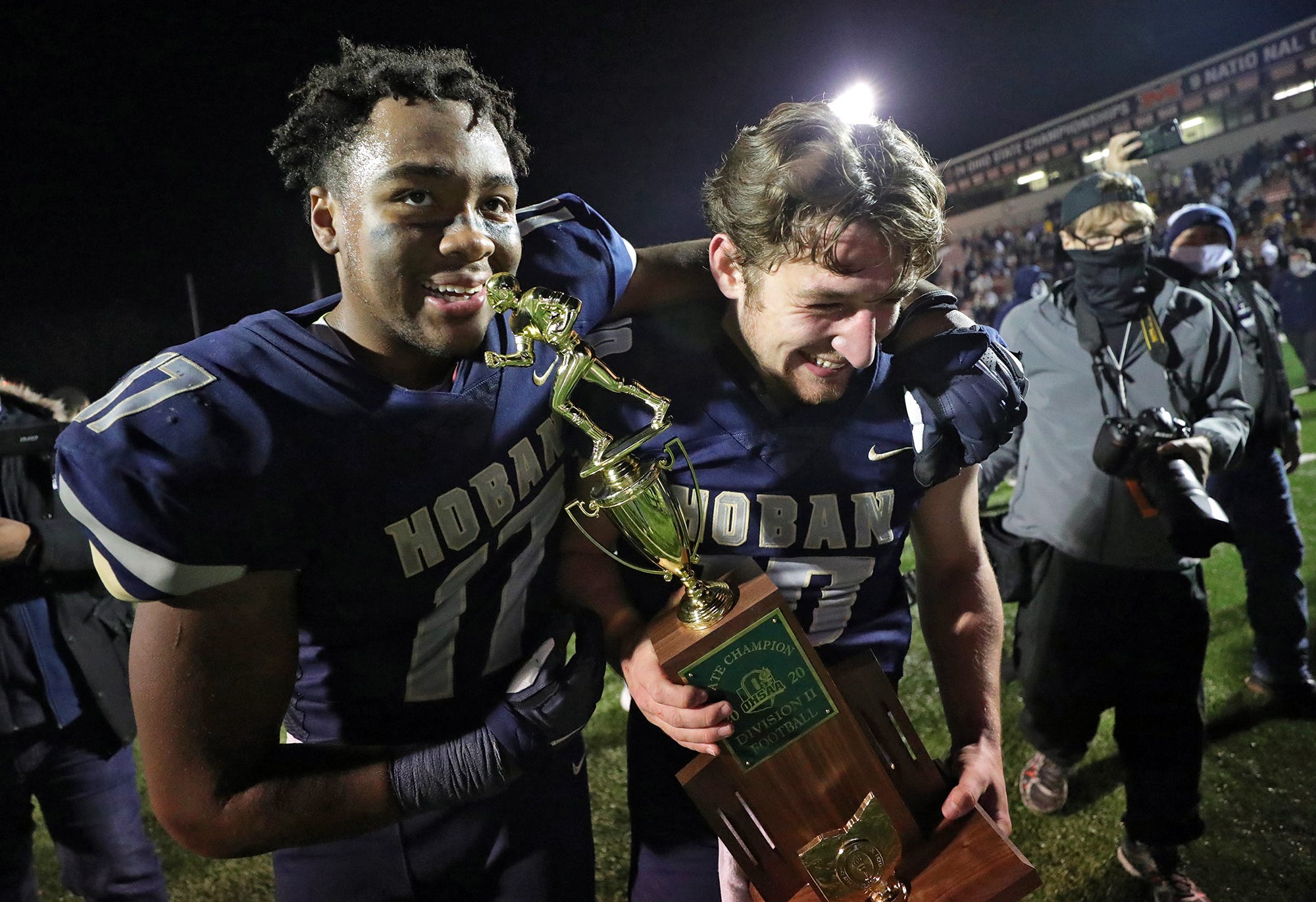 Darryl, Darryn Peterson are brothers with shot at NFL, NBA