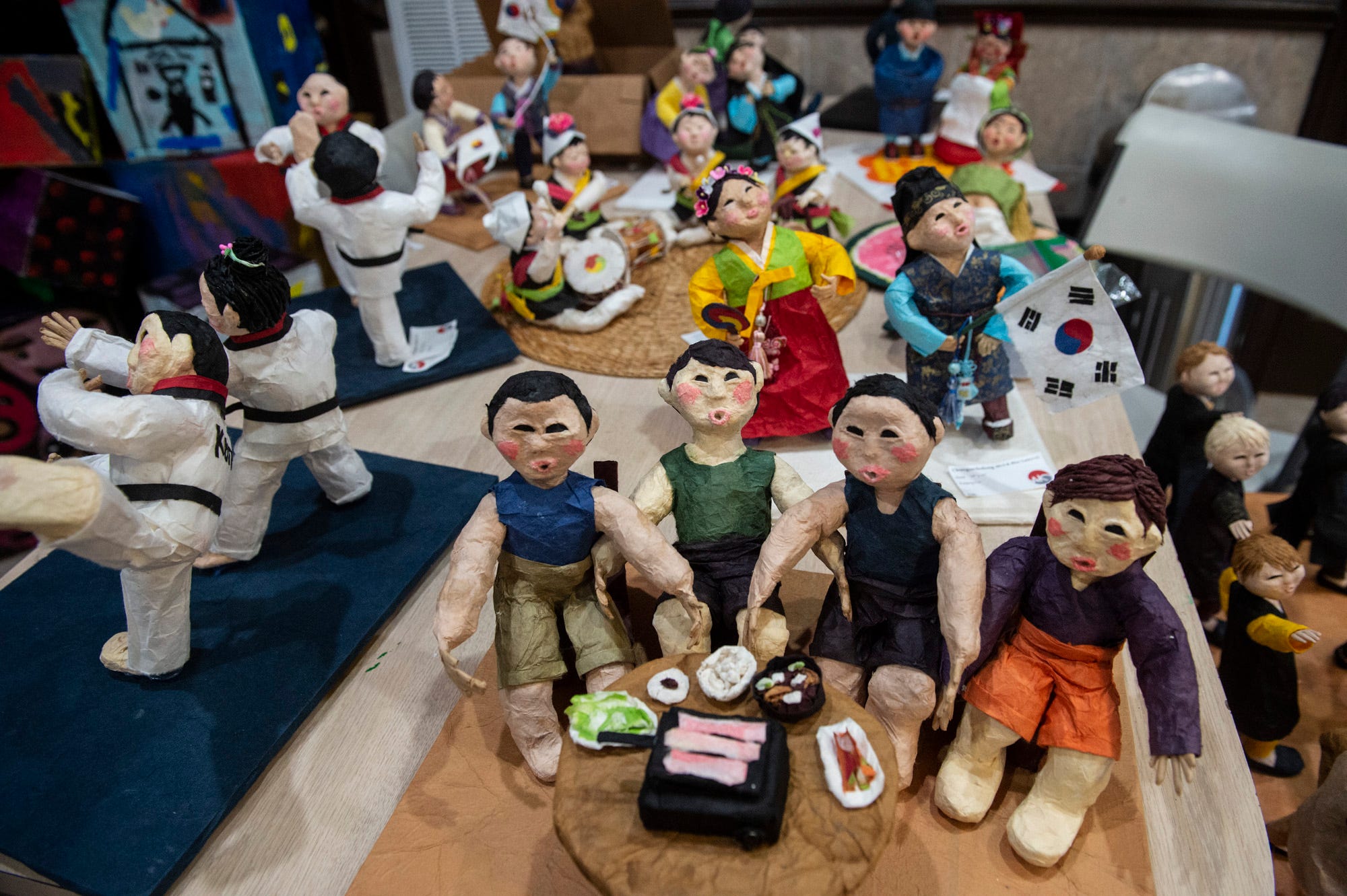 Hanji art: Montgomery artists put new spin on old Korean tradition