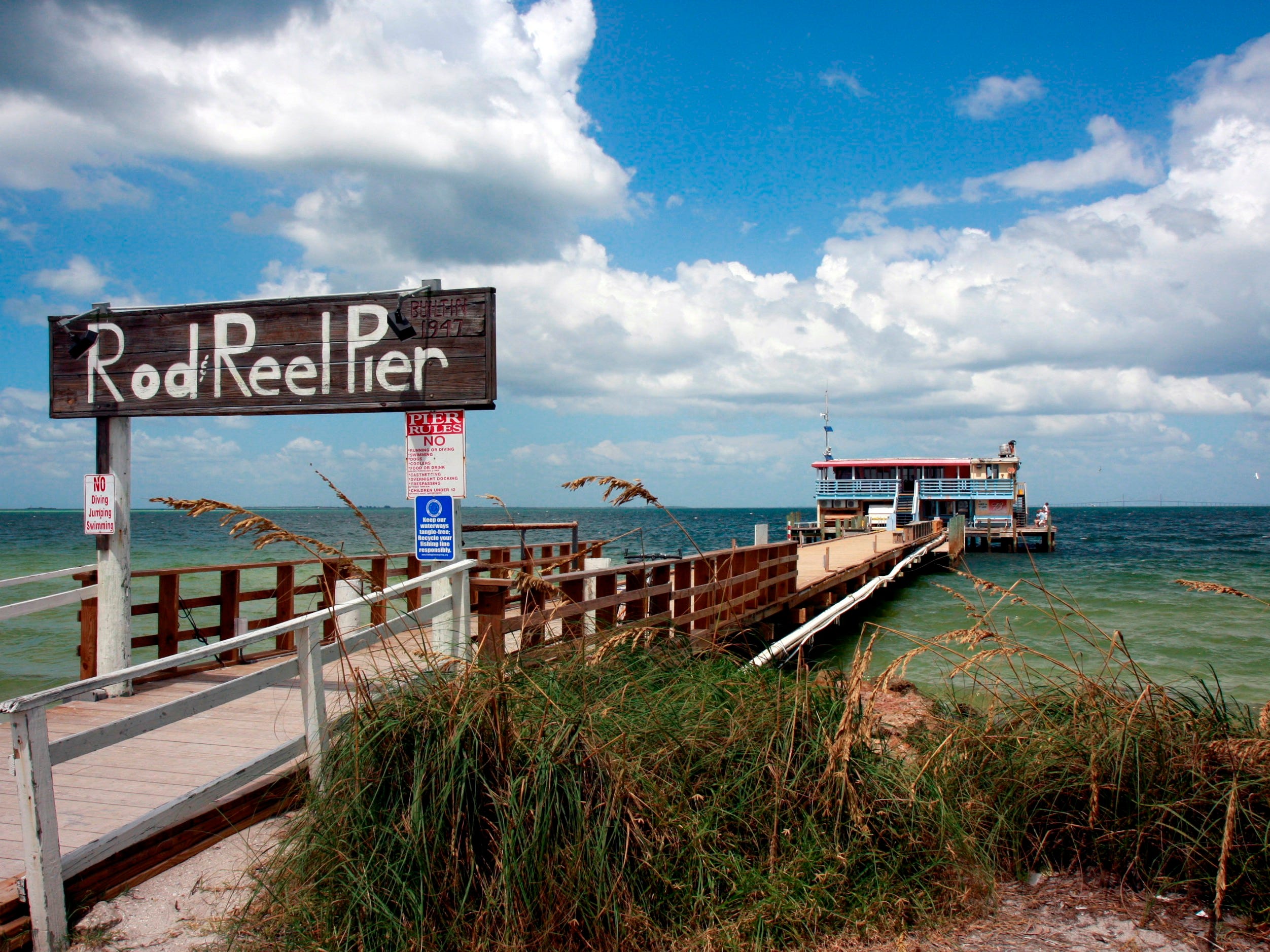 10 best waterfront restaurants for outdoor dining on Anna Maria Island