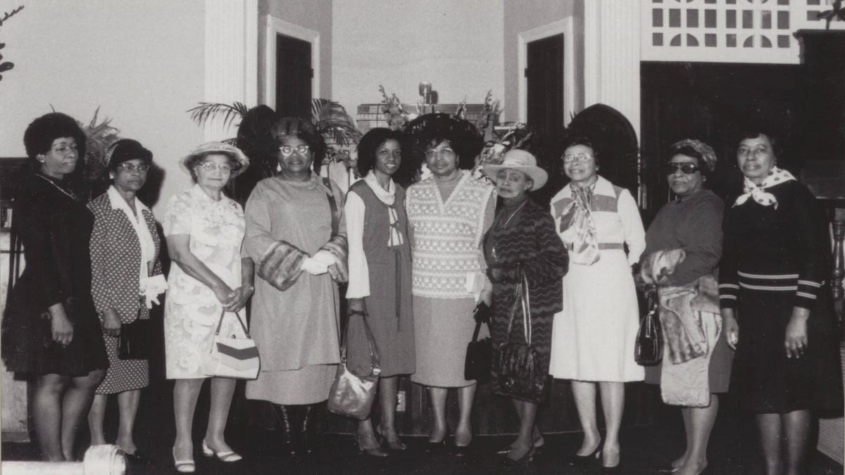Montgomery Bus Boycott: a look at the Women's Political Council Montgomery Bus Boycott: a look at the Women's Political Council