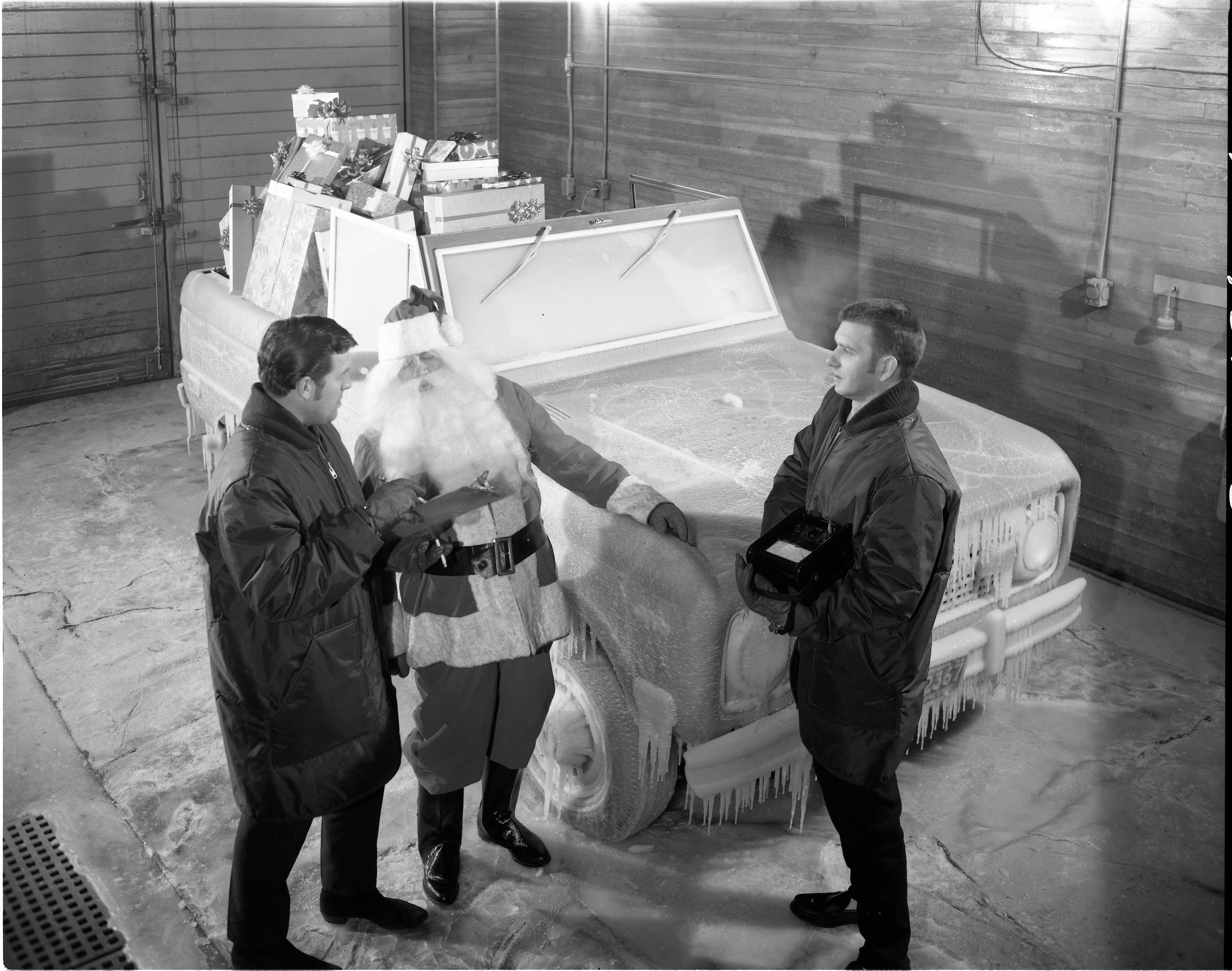 Ford archivists discover vintage images of Santa in a classic Bronco