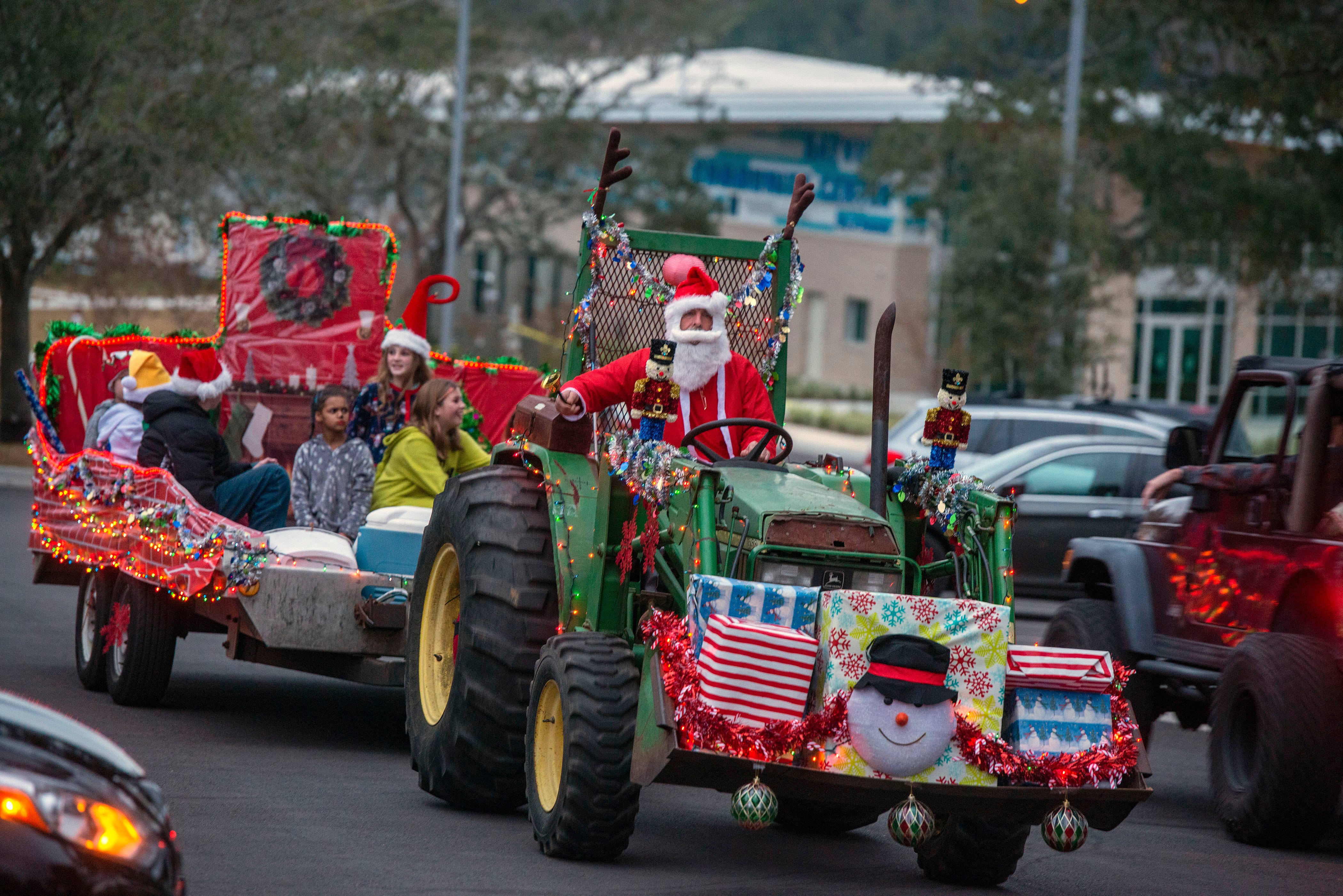 East Hill hosts All Vehicle Sleigh Ride Christmas parade for second year