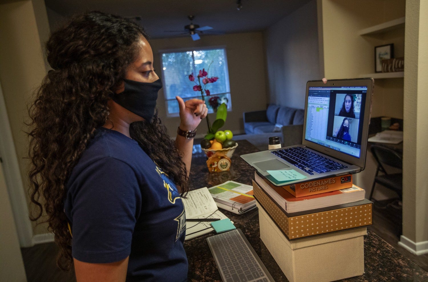 How distance learning brings new challenges to college applications