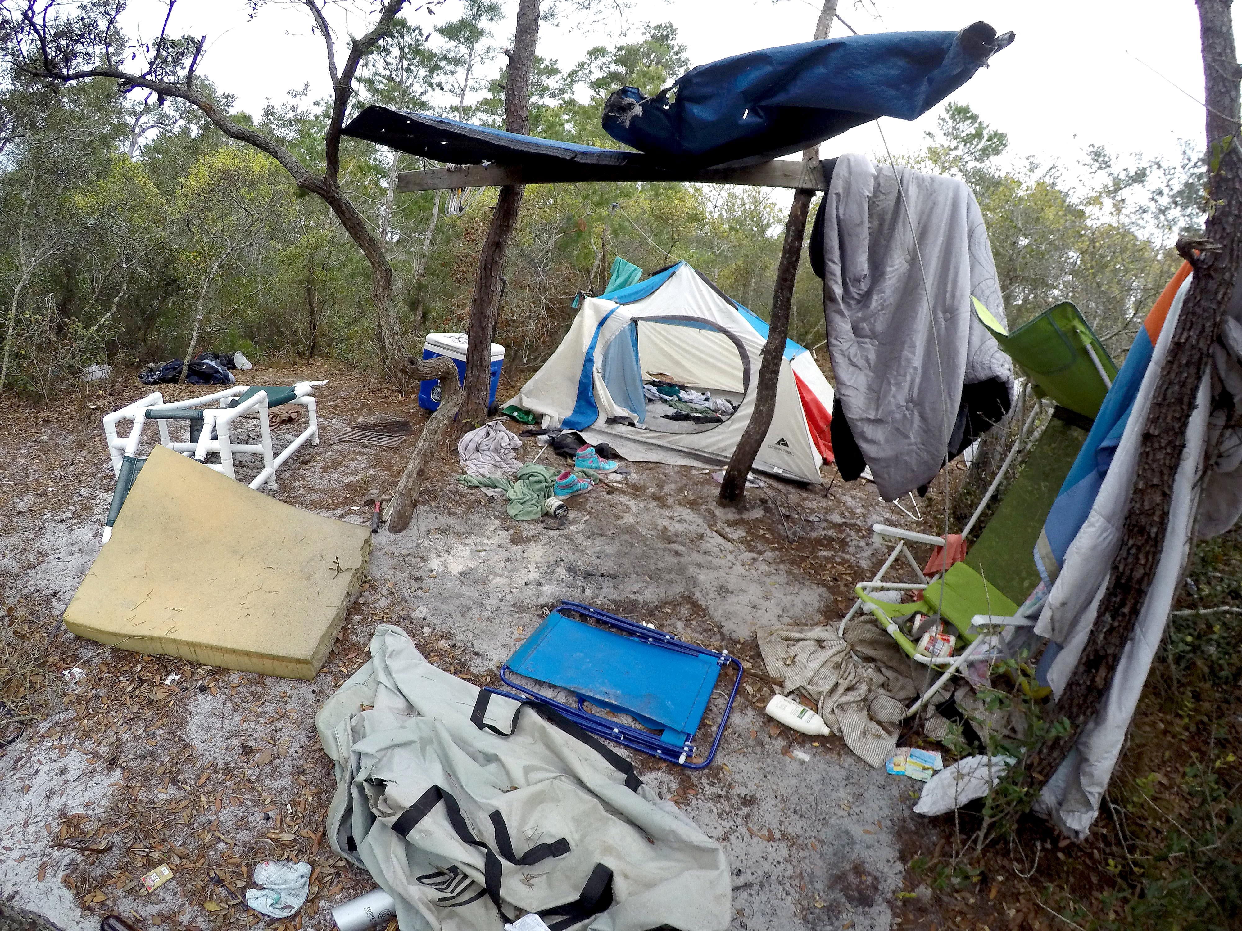 Destin, Florida officials discuss homeless population, need for shelter