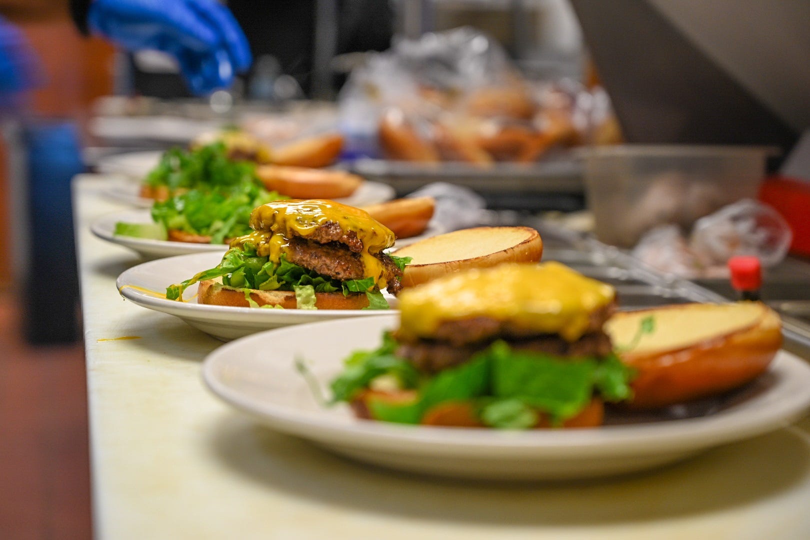 Mavis Winkle's in Twinsburg celebrates 20 years