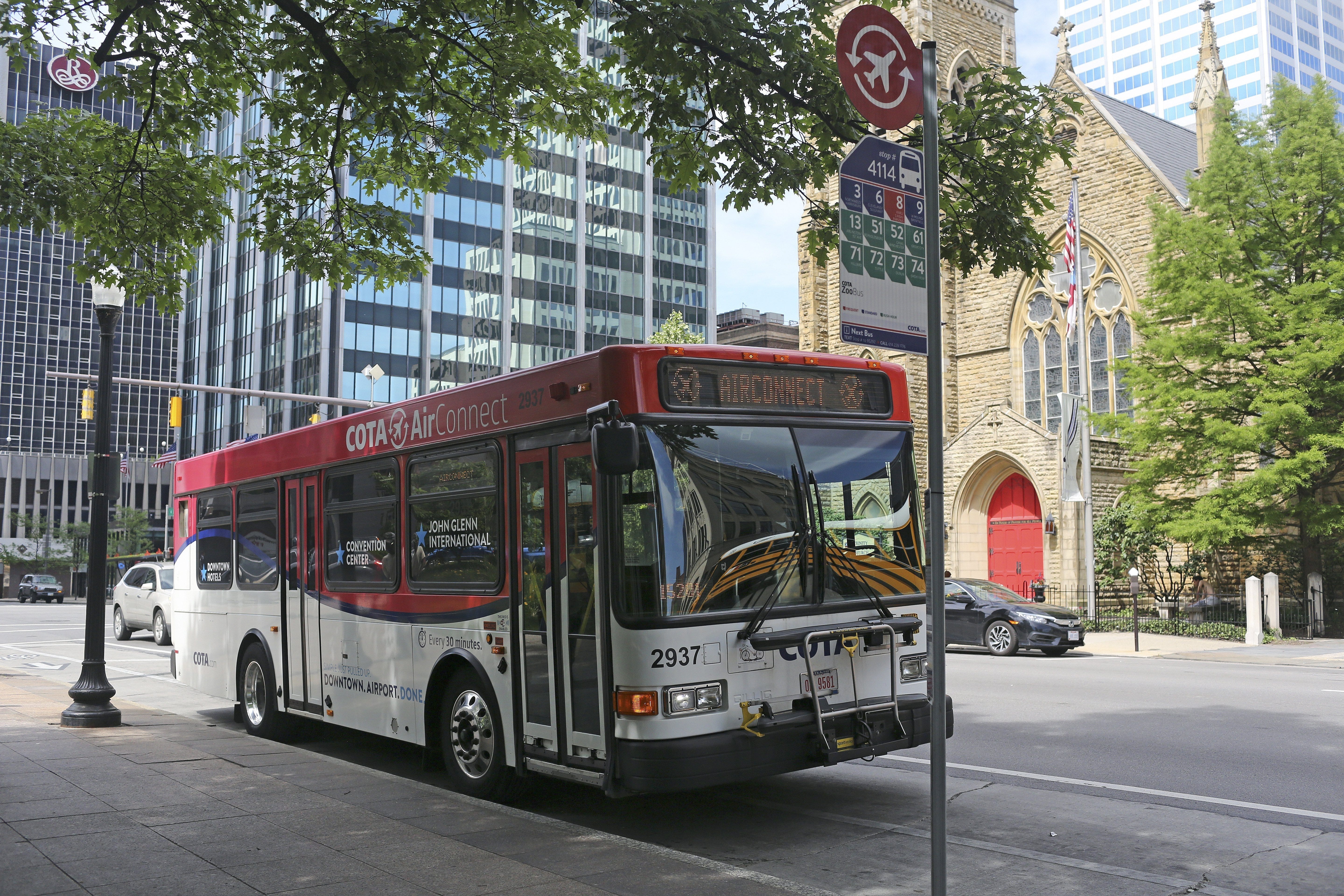 Planners tout bus rapid transit from Downtown to the Northwest Side