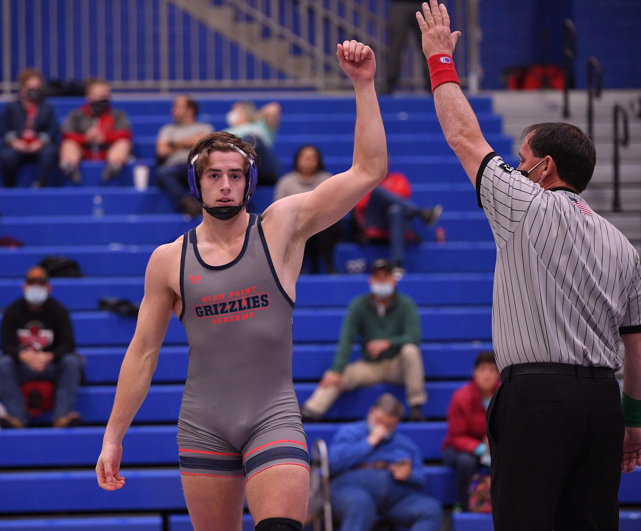 Zane Van Vleet becomes High Point's first Division I wrestling signee