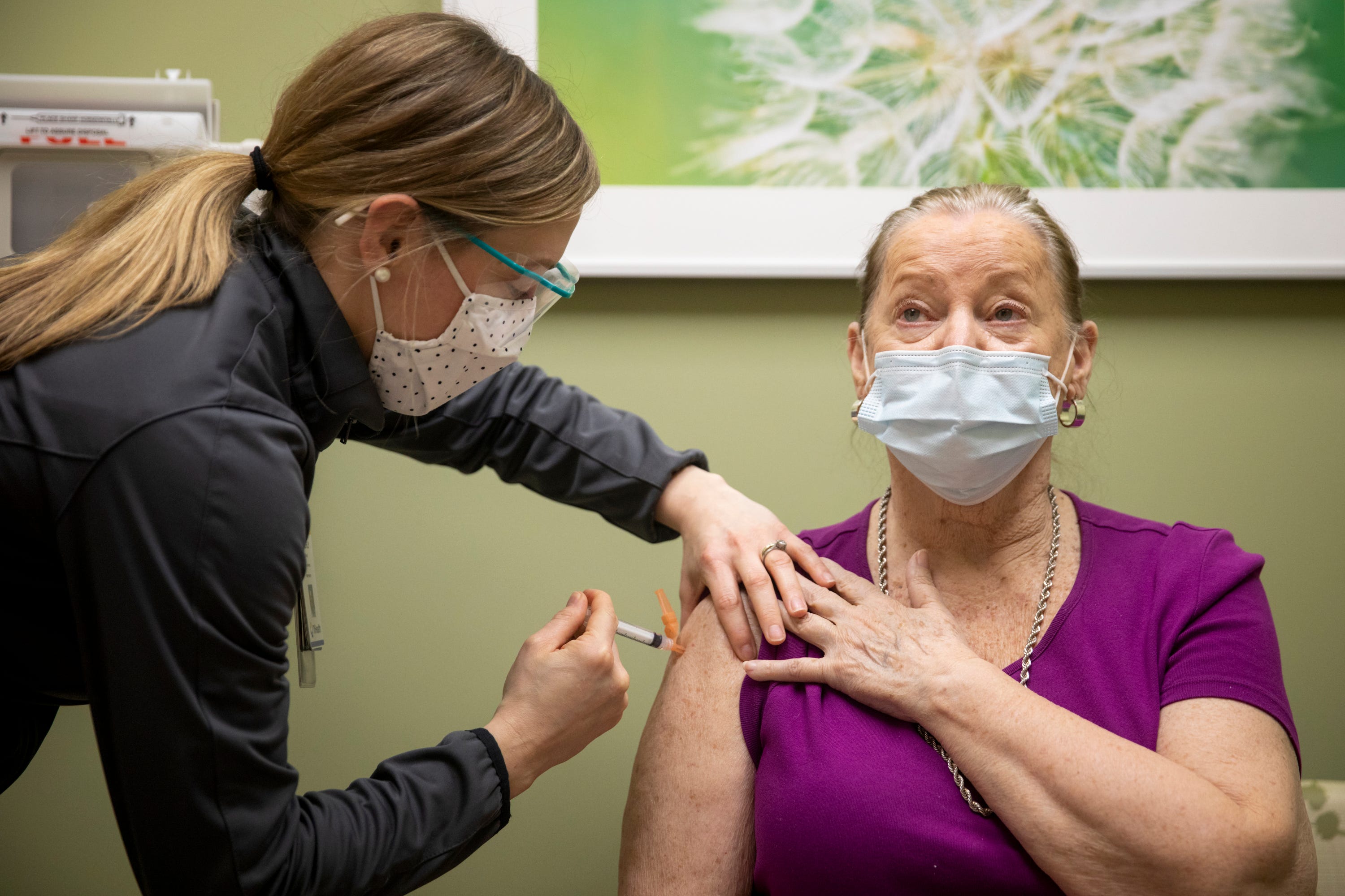 COVID vaccine rollout expands in Cincy region with TriHealth location