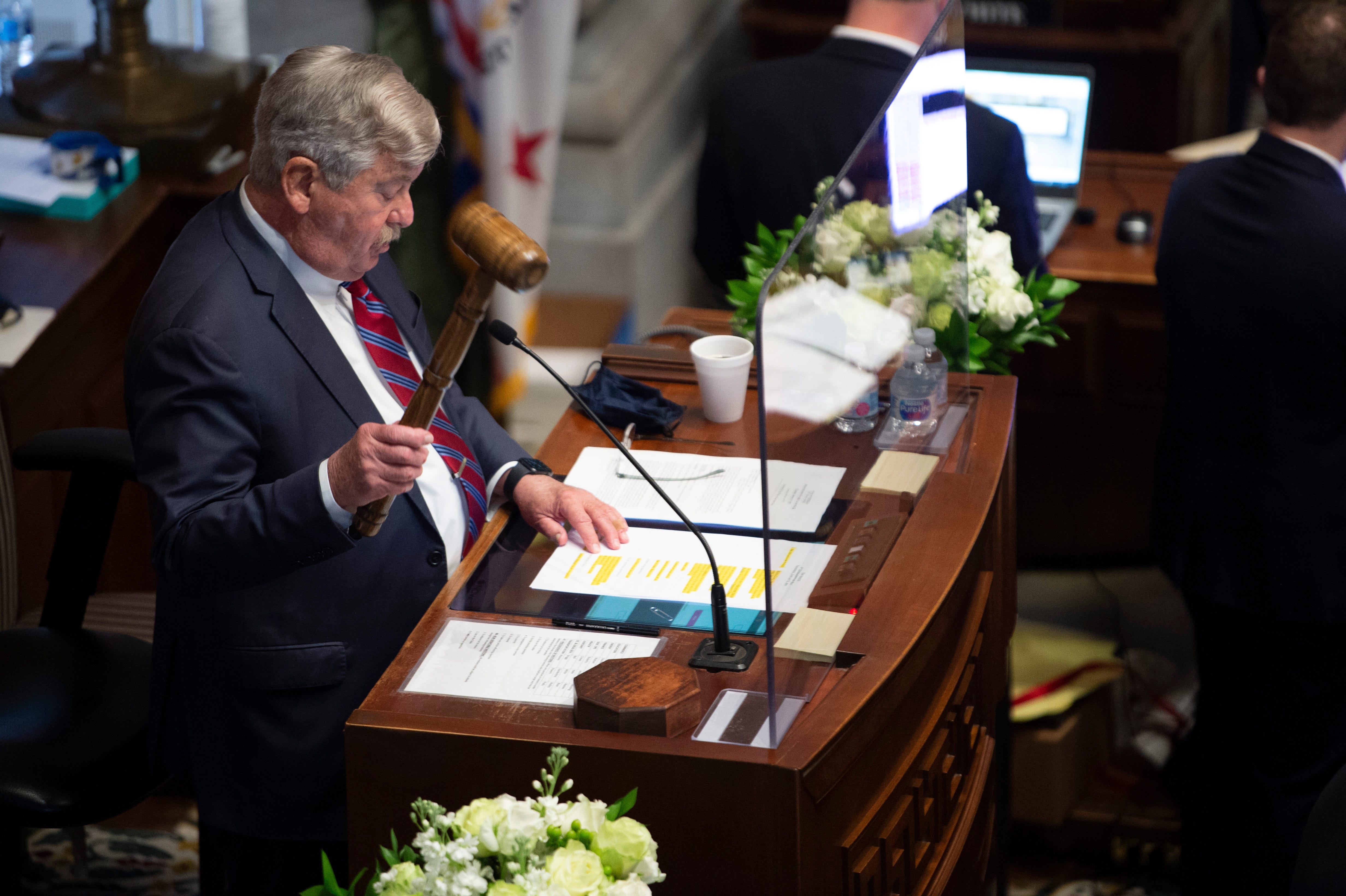 Tennessee education bills passed during special legislative session