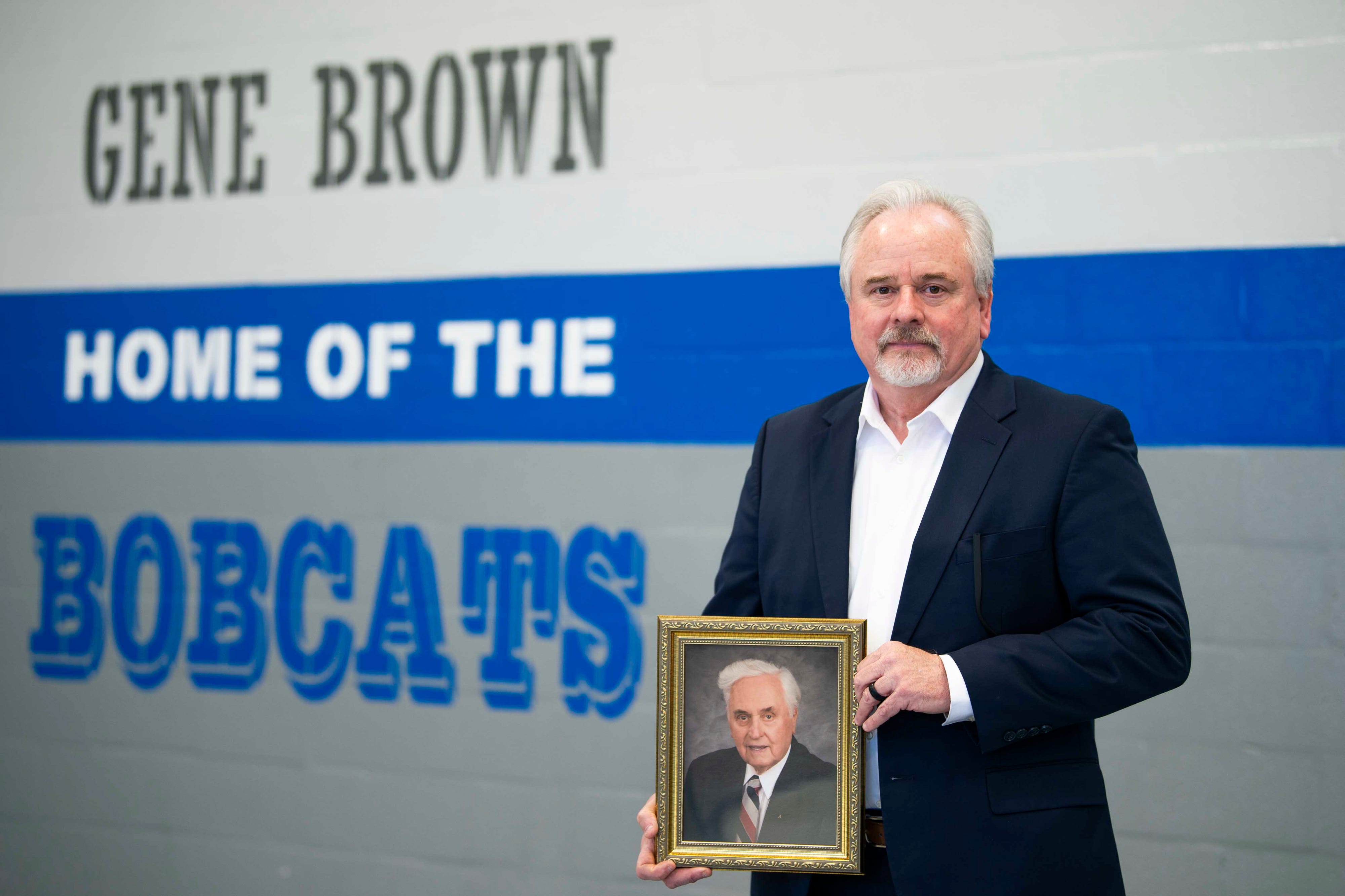 COVID-19 killed hundreds of thousands. Millions left to mourn in a ...