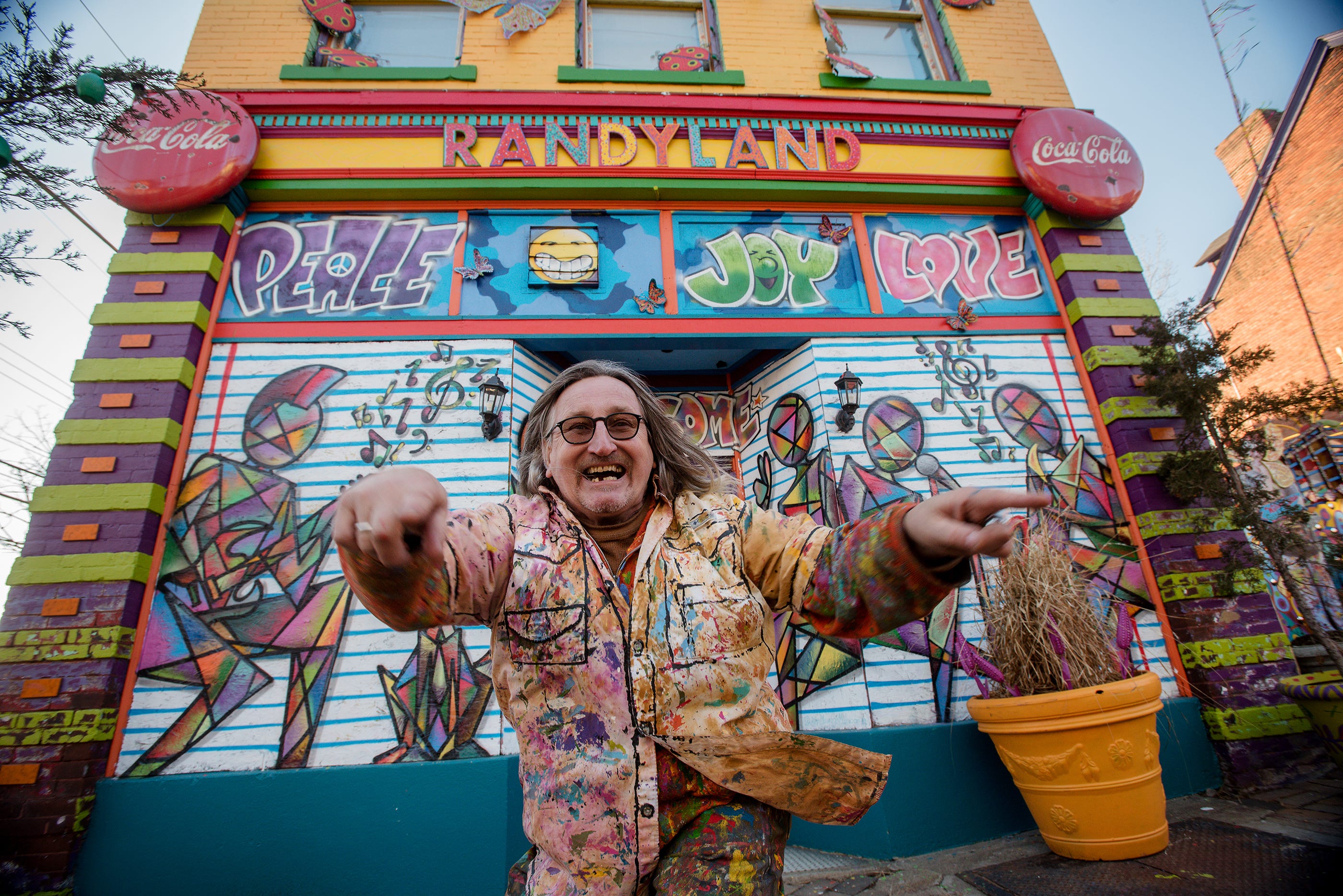 Randyland creator Randy Gilson spreads happiness from Pittsburgh