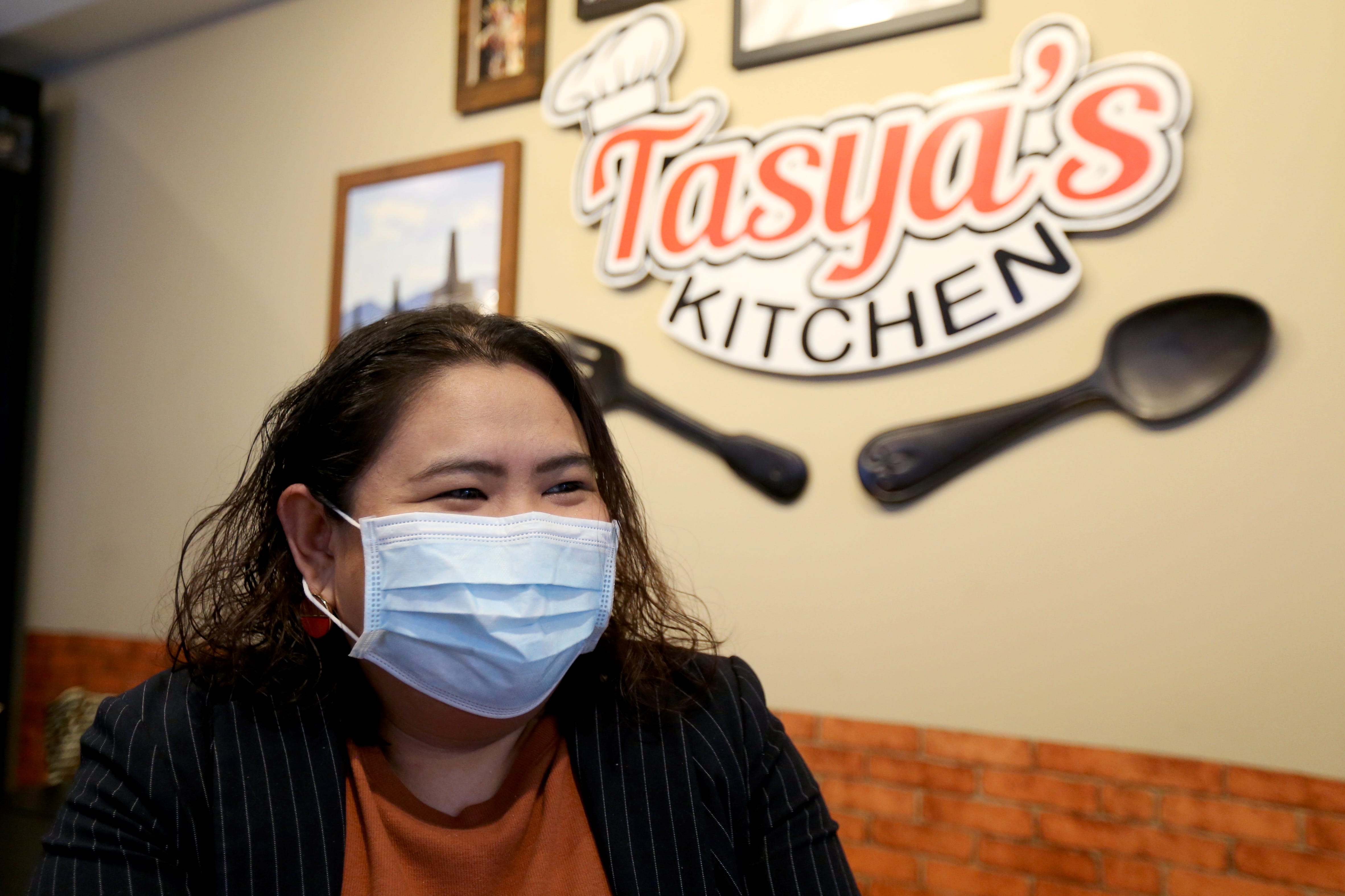 Little Indonesia NH advocate Raude Raychel is a new U.S. citizen