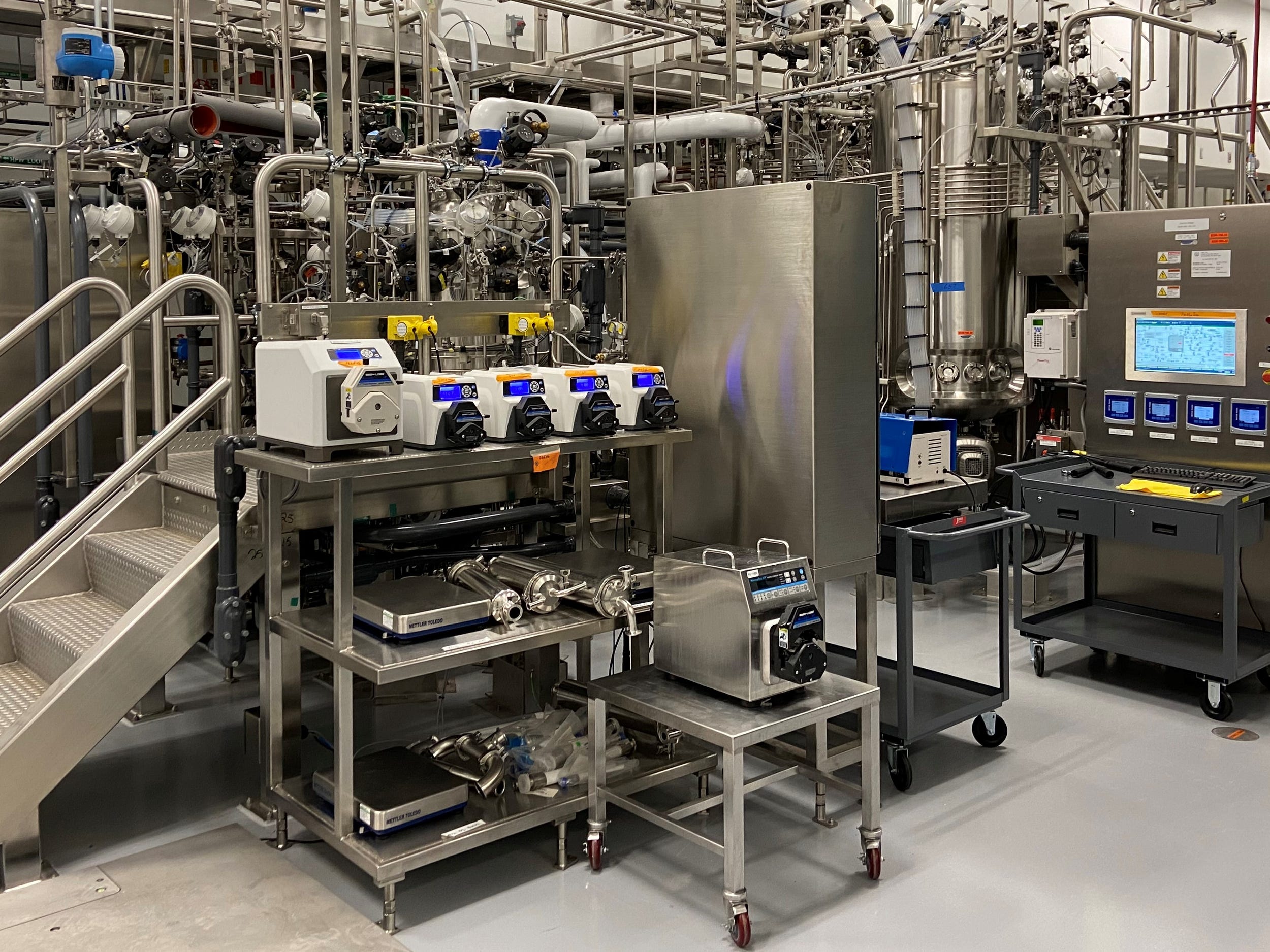 How a COVID vaccine is made: the step-by-step journey of a Pfizer dose