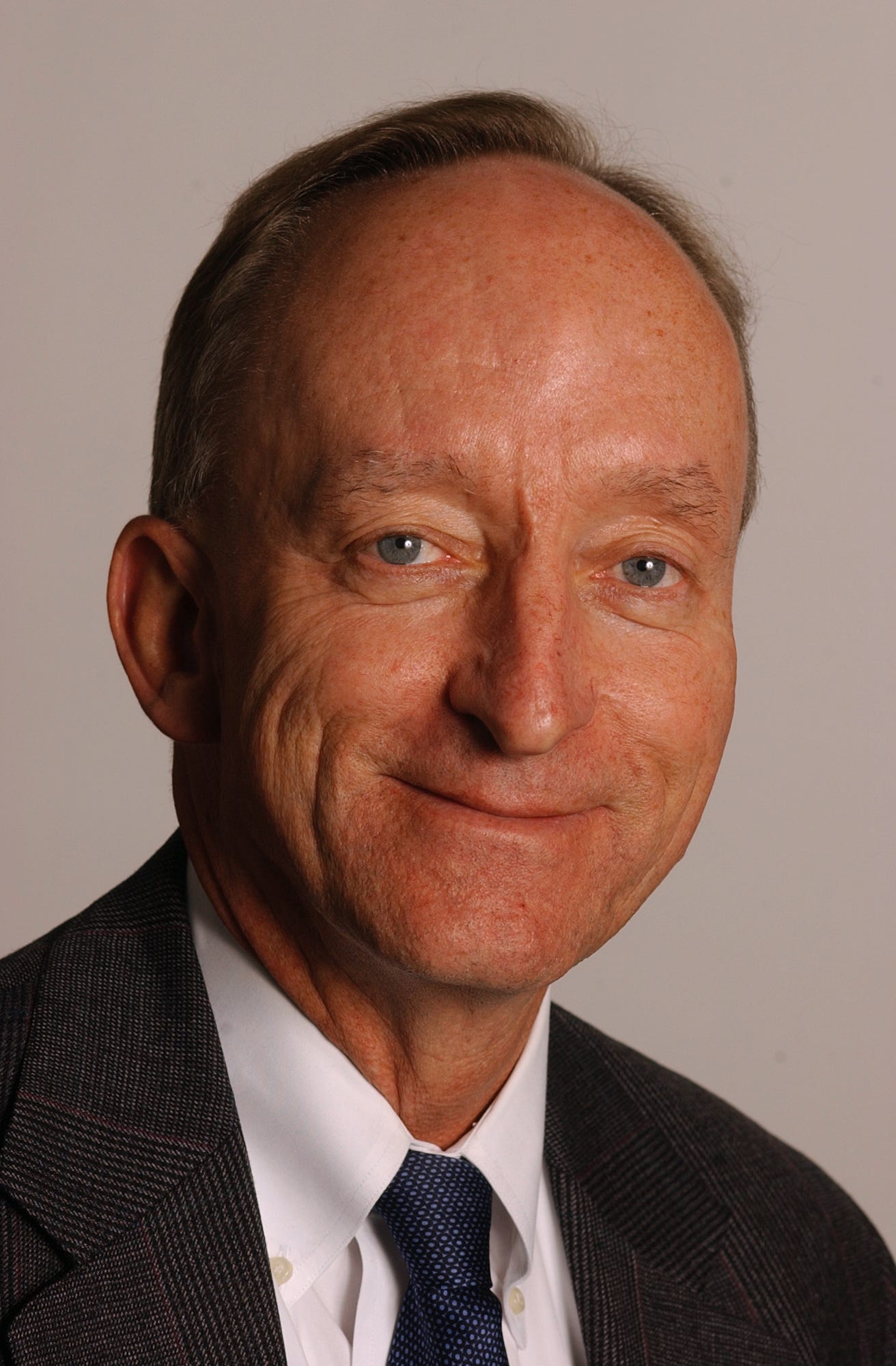 Raimondo appoints former RI Senate majority leader Revens to PUC