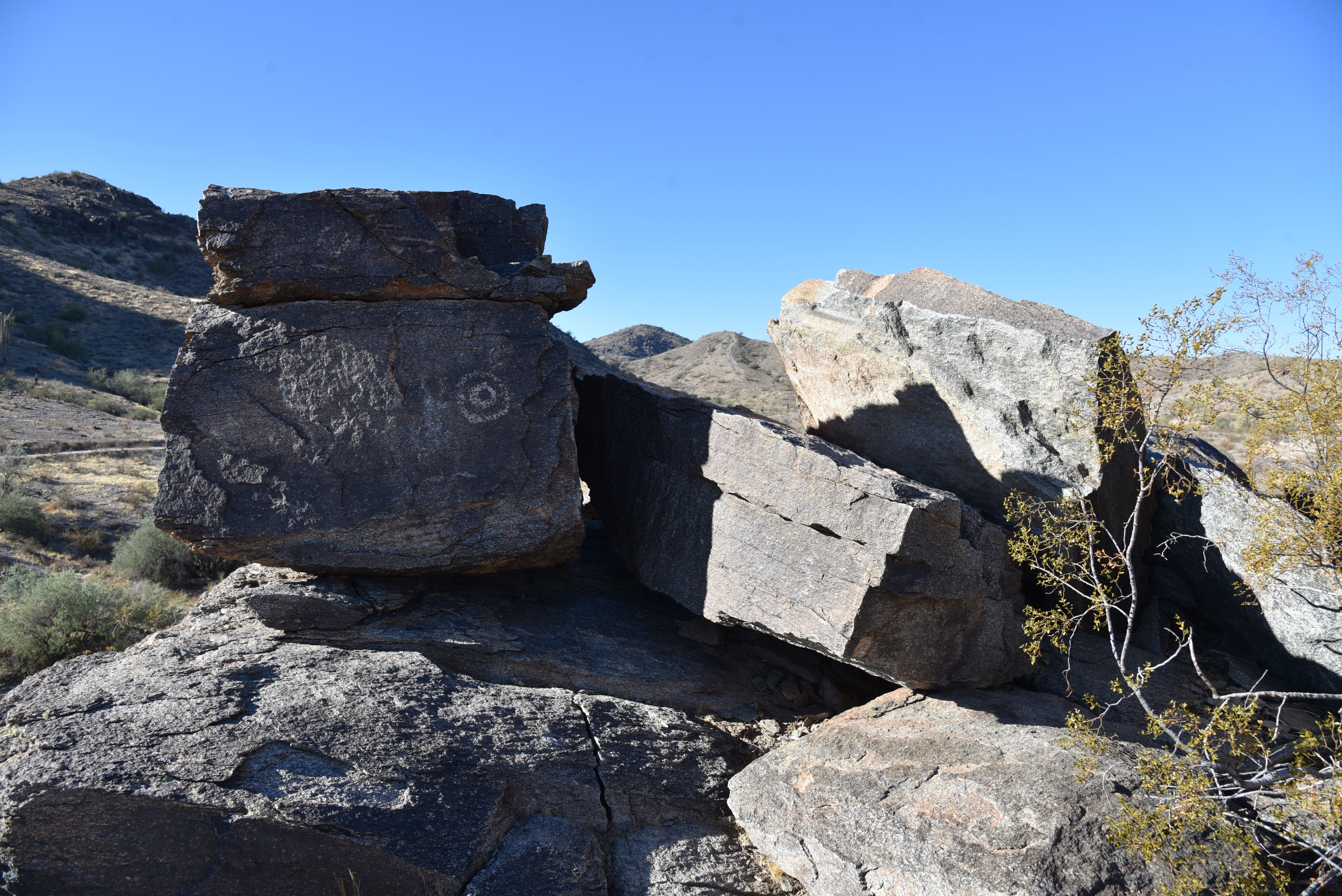 Phoenix hike in South Mountain Park: Pima Canyon trail family-friendly