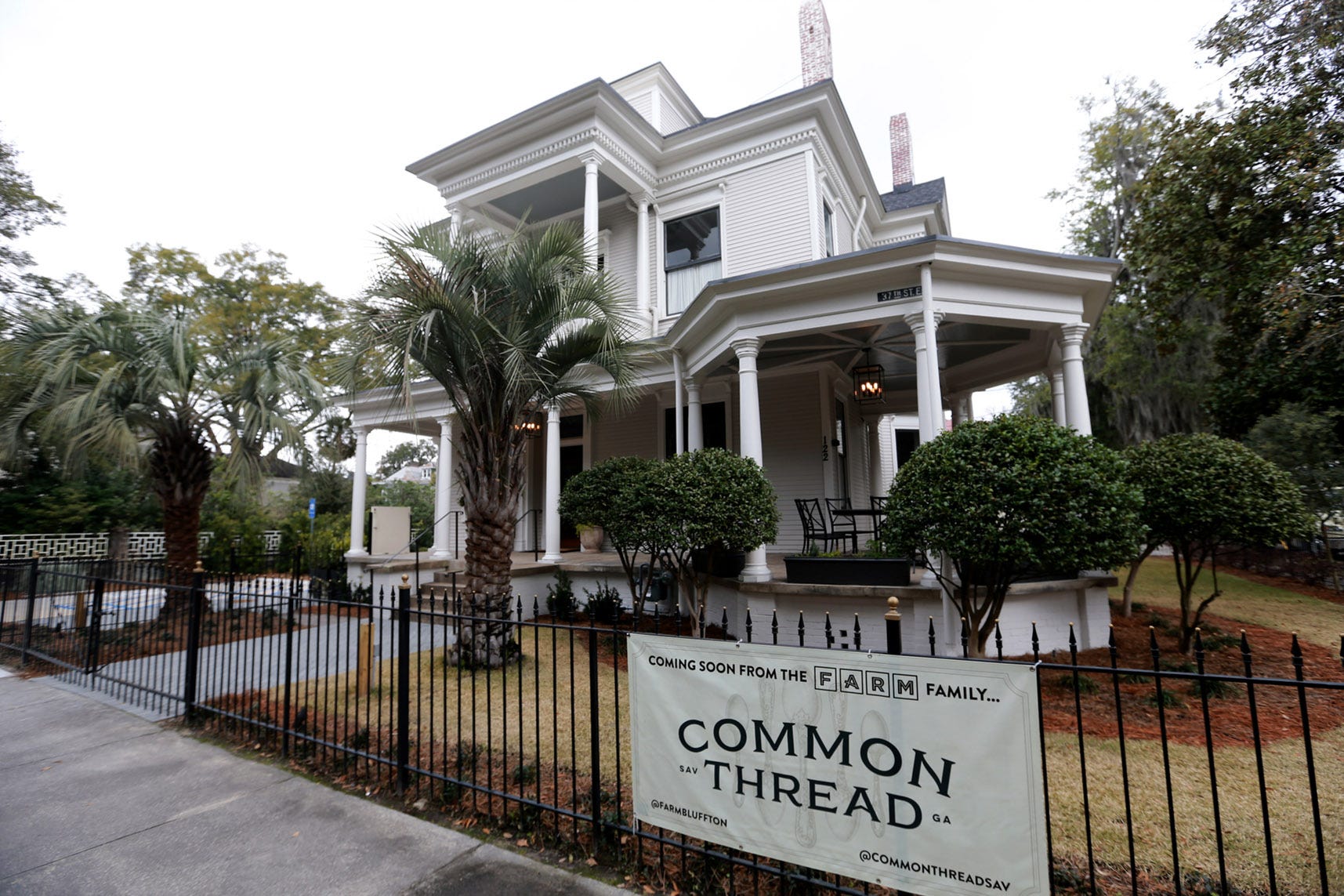 Restaurants in Savannah: Common Thread one of the best per Bon Appétit