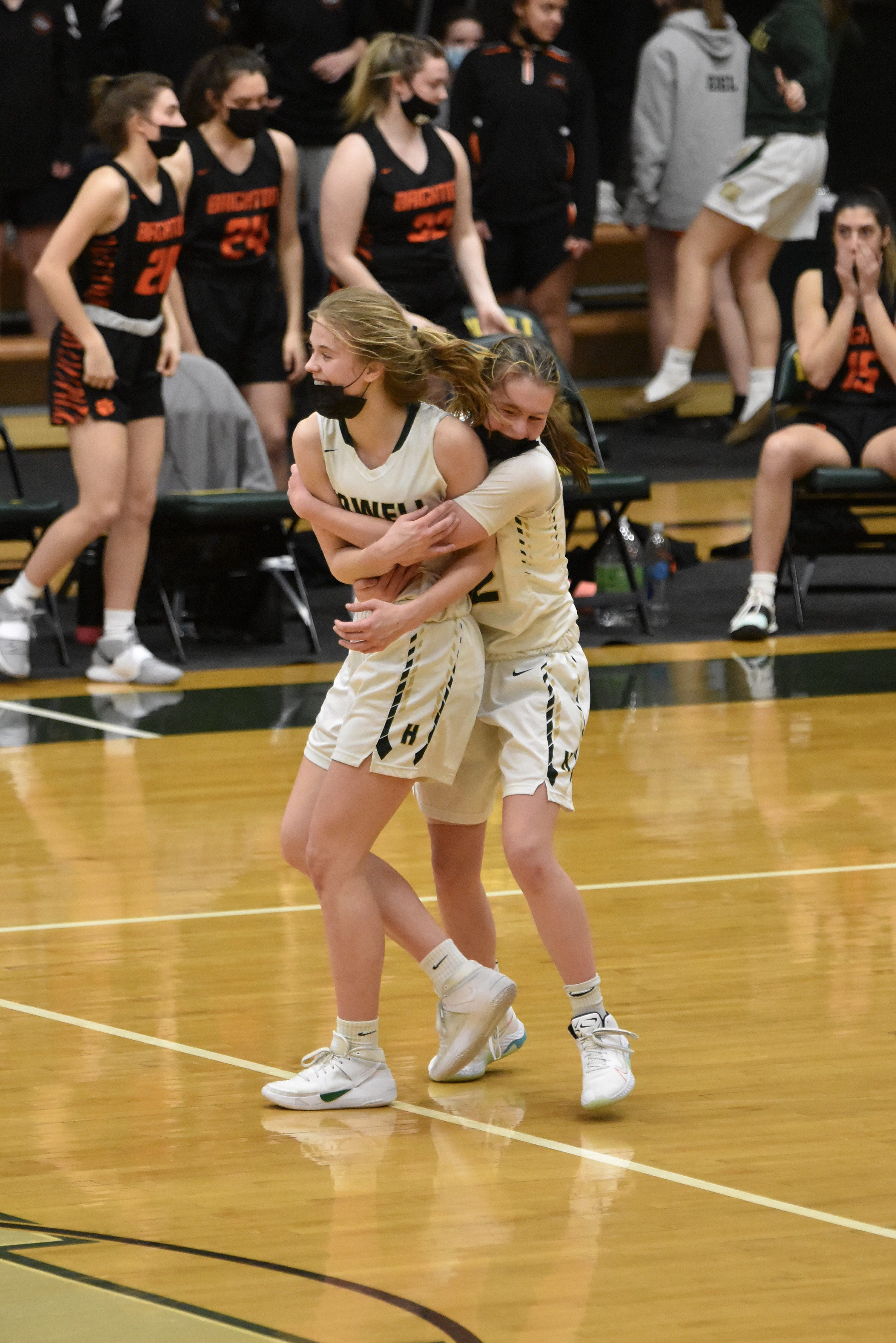 Layup in OT gives Howell girls basketball win over Brighton