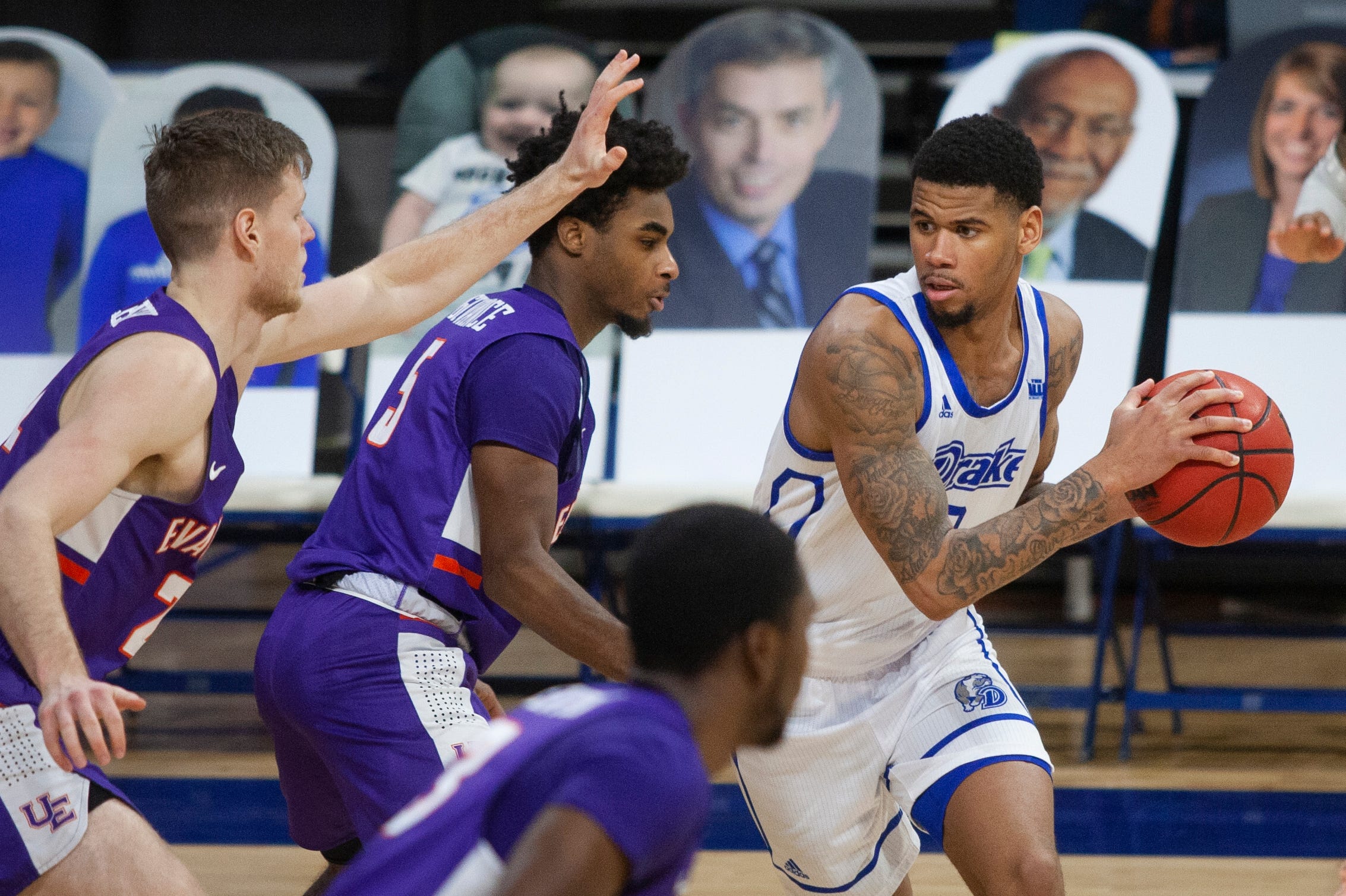 Men's basketball: Drake Bulldogs play without injured Roman Penn