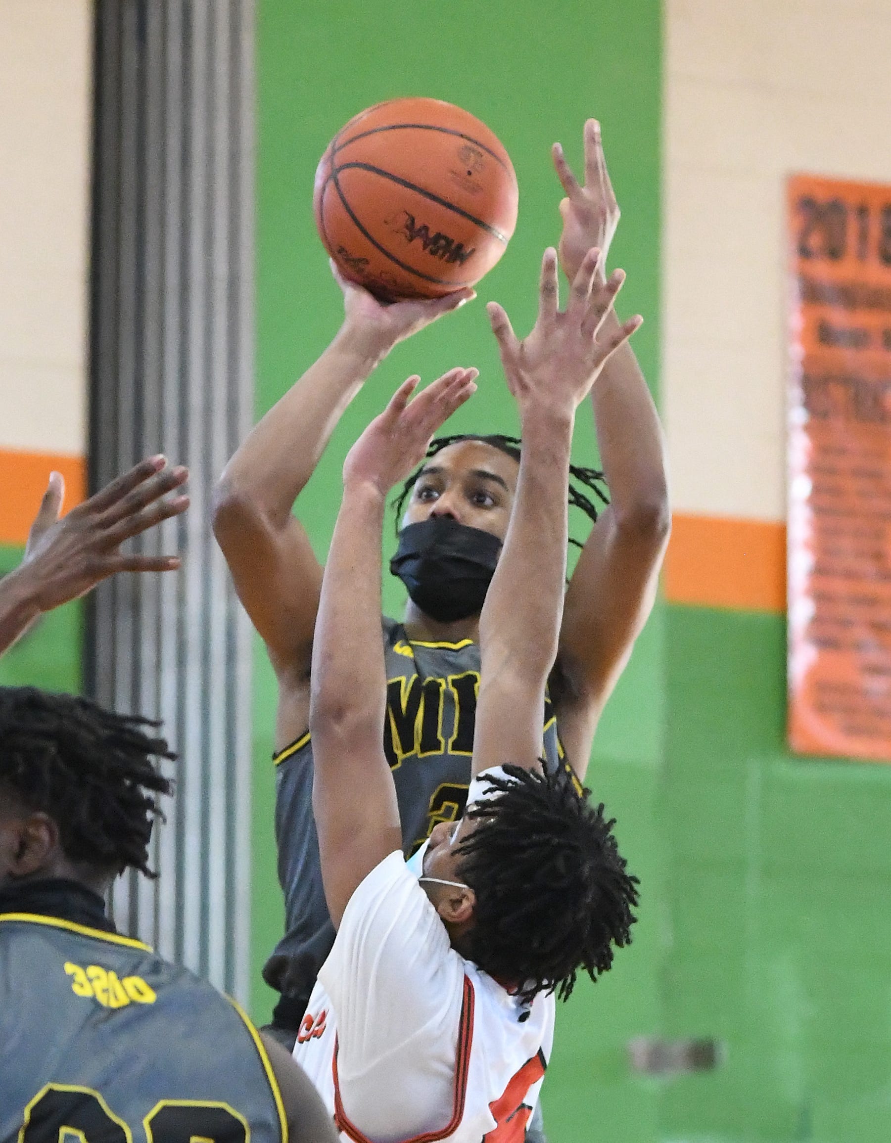 Willis, Walker lead Detroit King in rout of Douglass, avenge last year ...