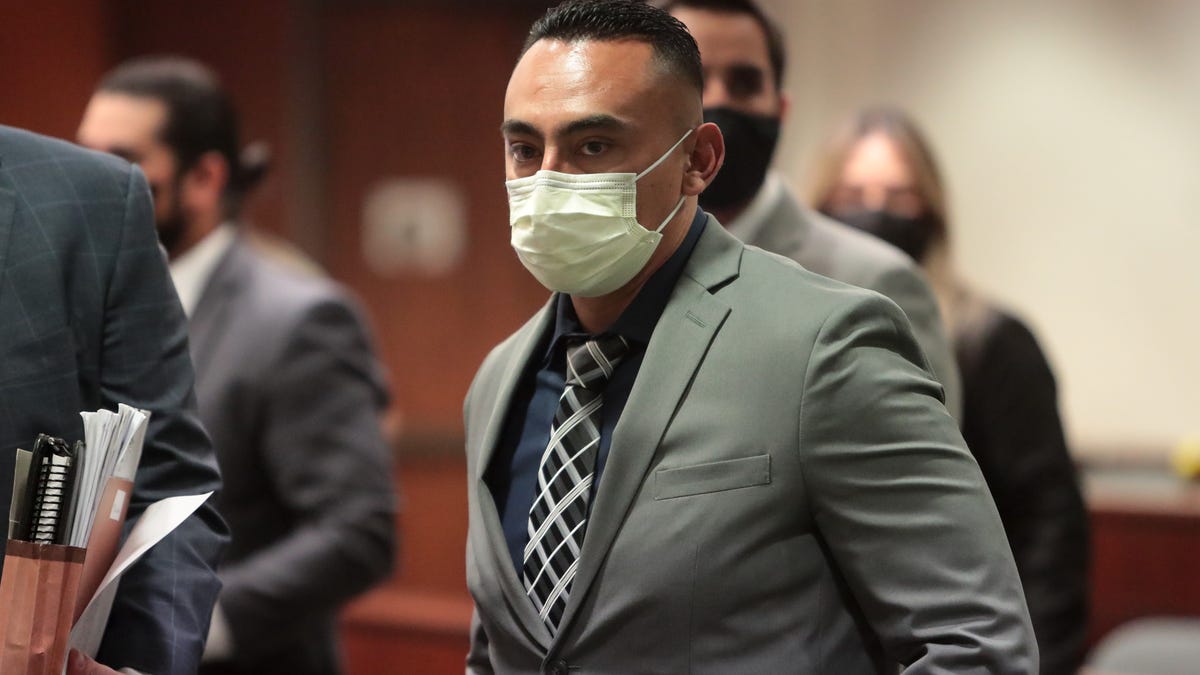 Homicide investigators kept in dark in scandal-ridden Thermal Sheriff's ...