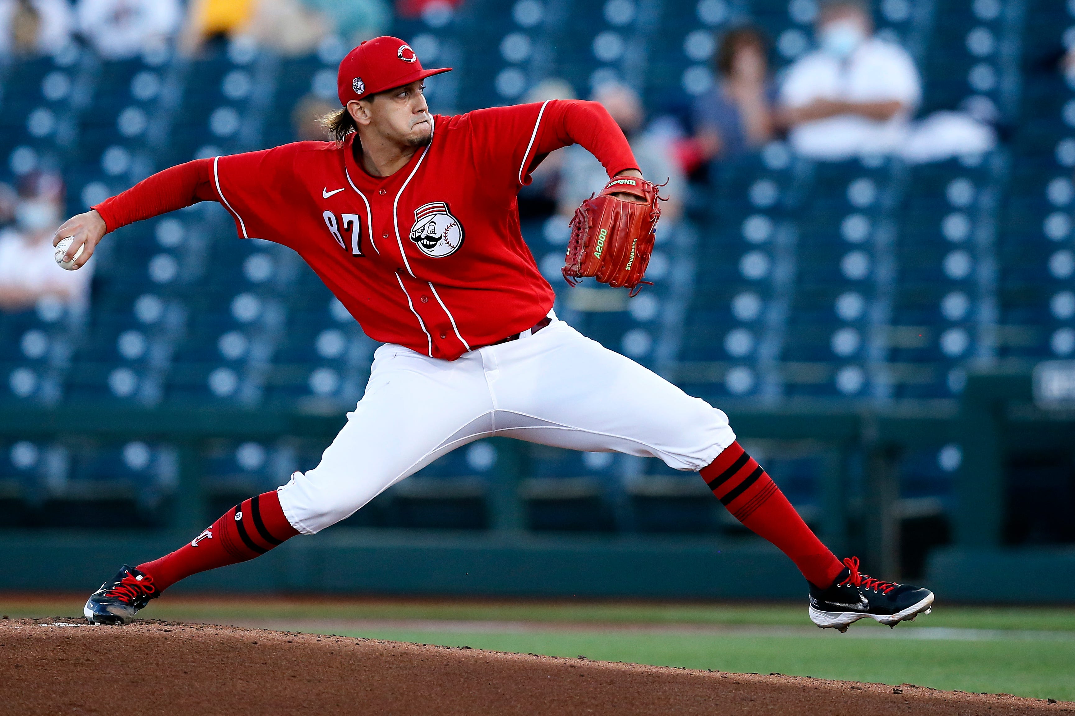 Cincinnati Reds roster: Jeff Hoffman, Jose De Leon, starting rotation
