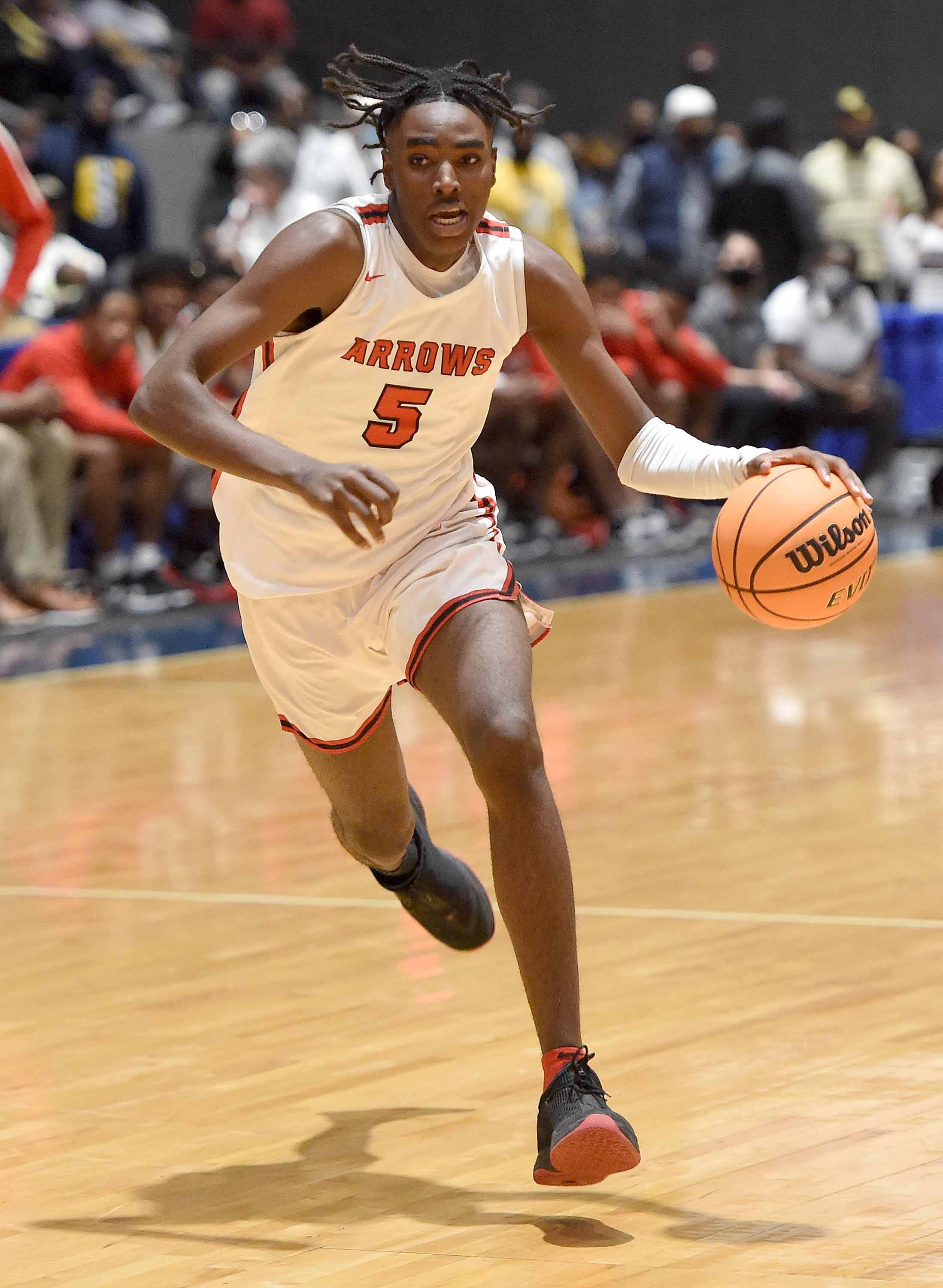 Clinton basketball star down to MSU, Alabama as Ole Miss cools on him