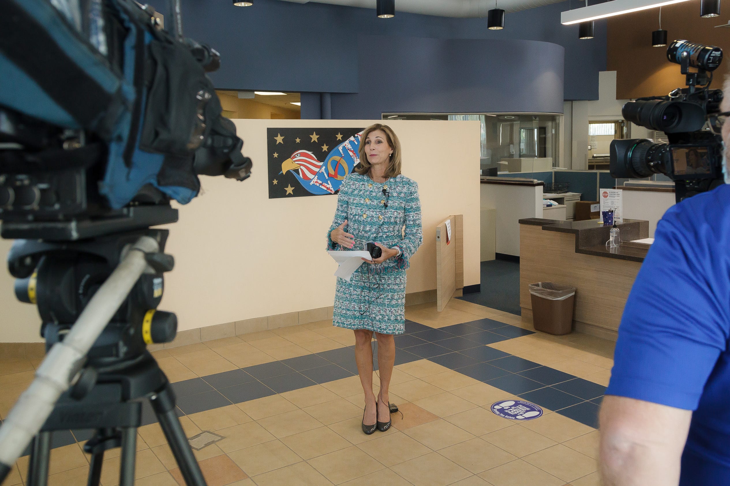 Wendy Link sued: Some Riviera Beach residents want Julia Botel out