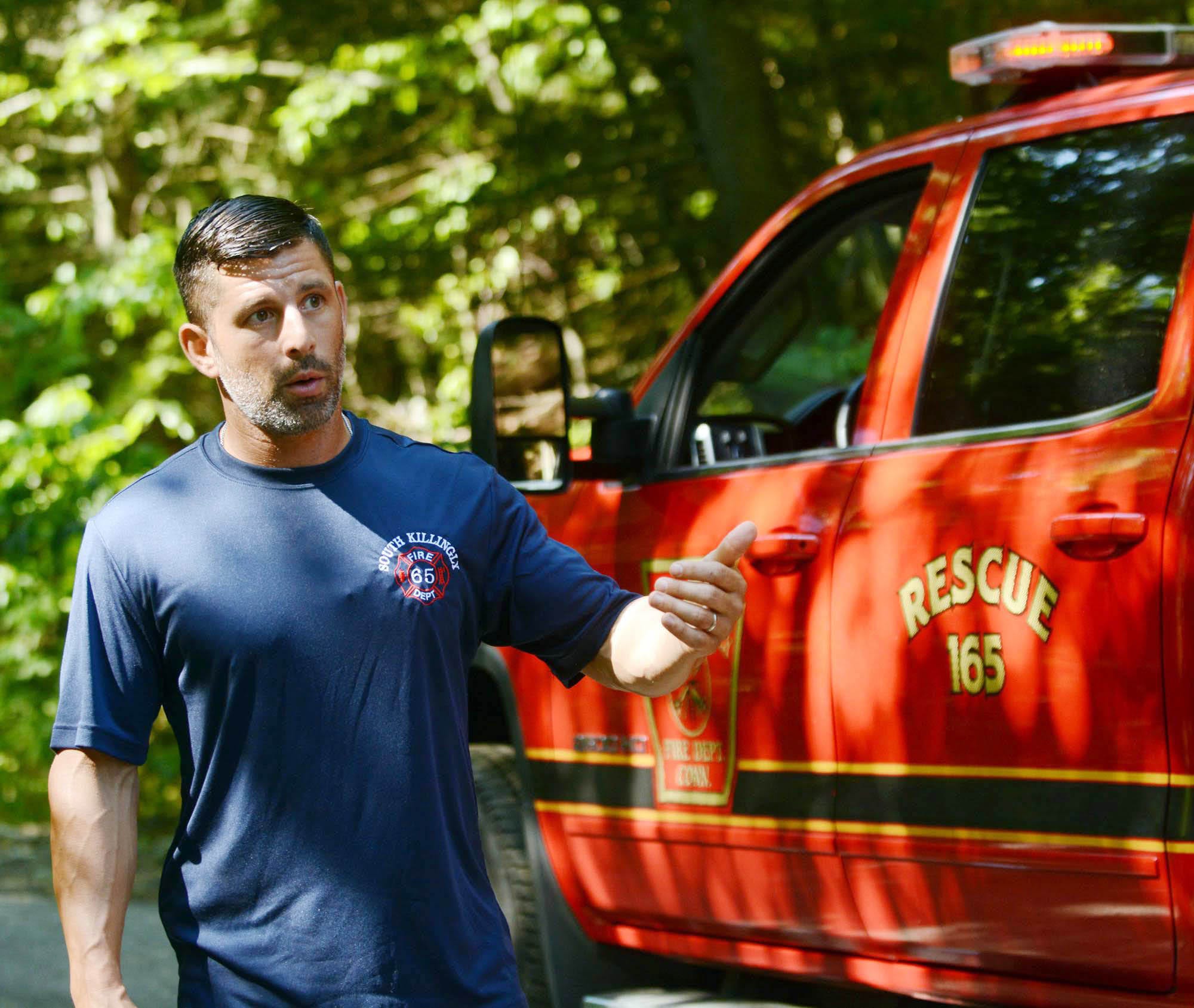 Fire departments in Connecticut, nation, struggle to find volunteers