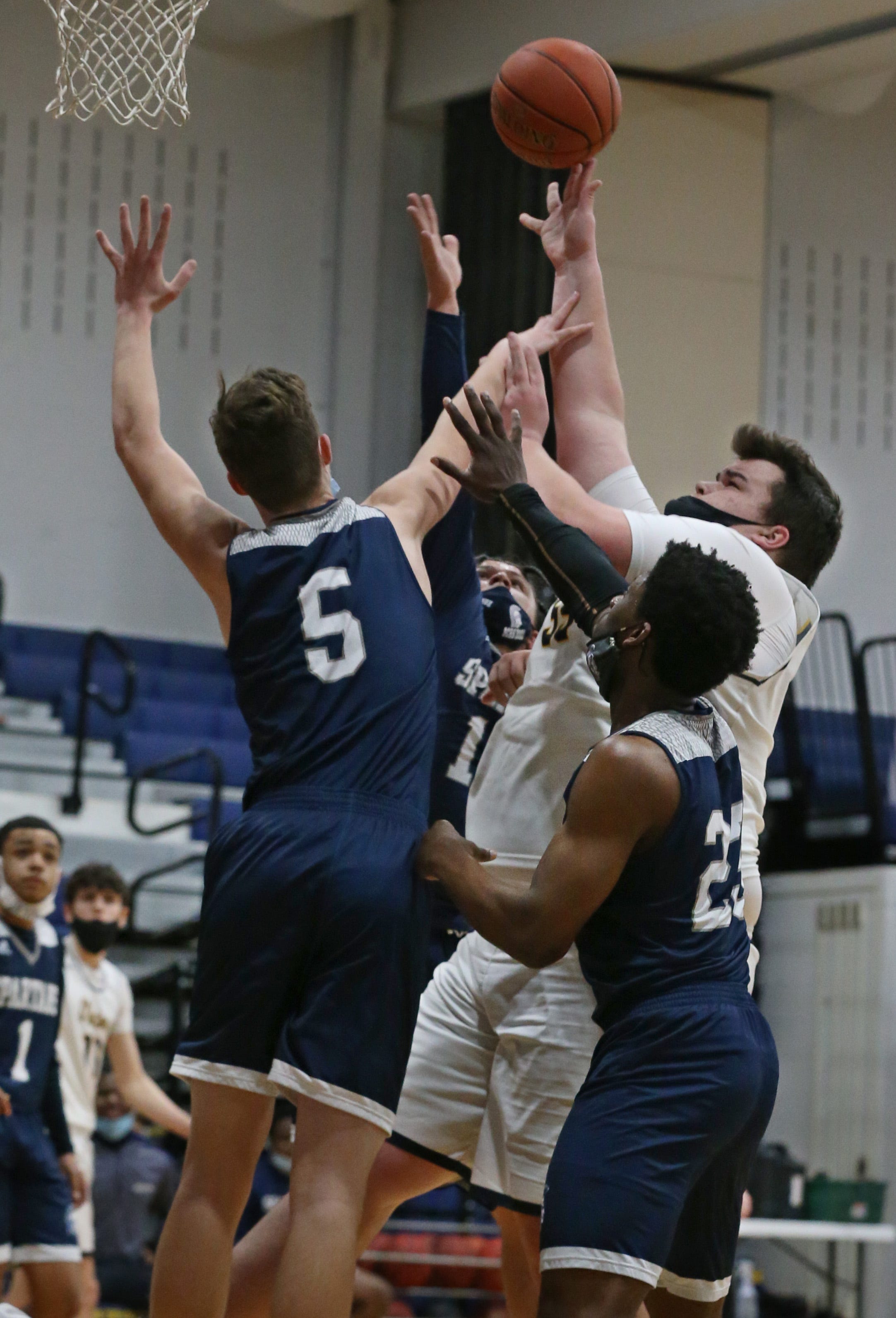 Victor's Connor Williams is Daily Messenger basketball Player of the Year