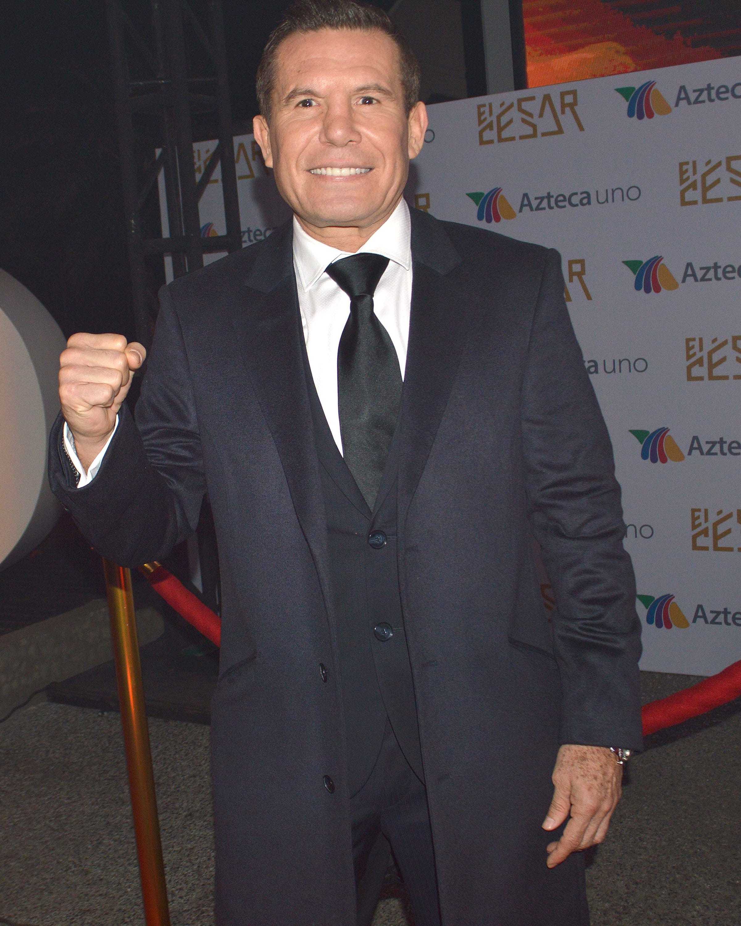 Julio César Chávez envía mensaje a Rafael Amaya