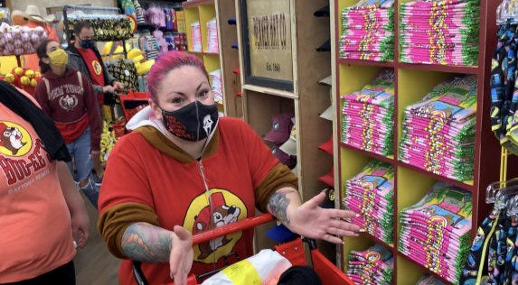 Buc-ee's, a Texas mega-chain, ready to expand to Johnstown, Colorado