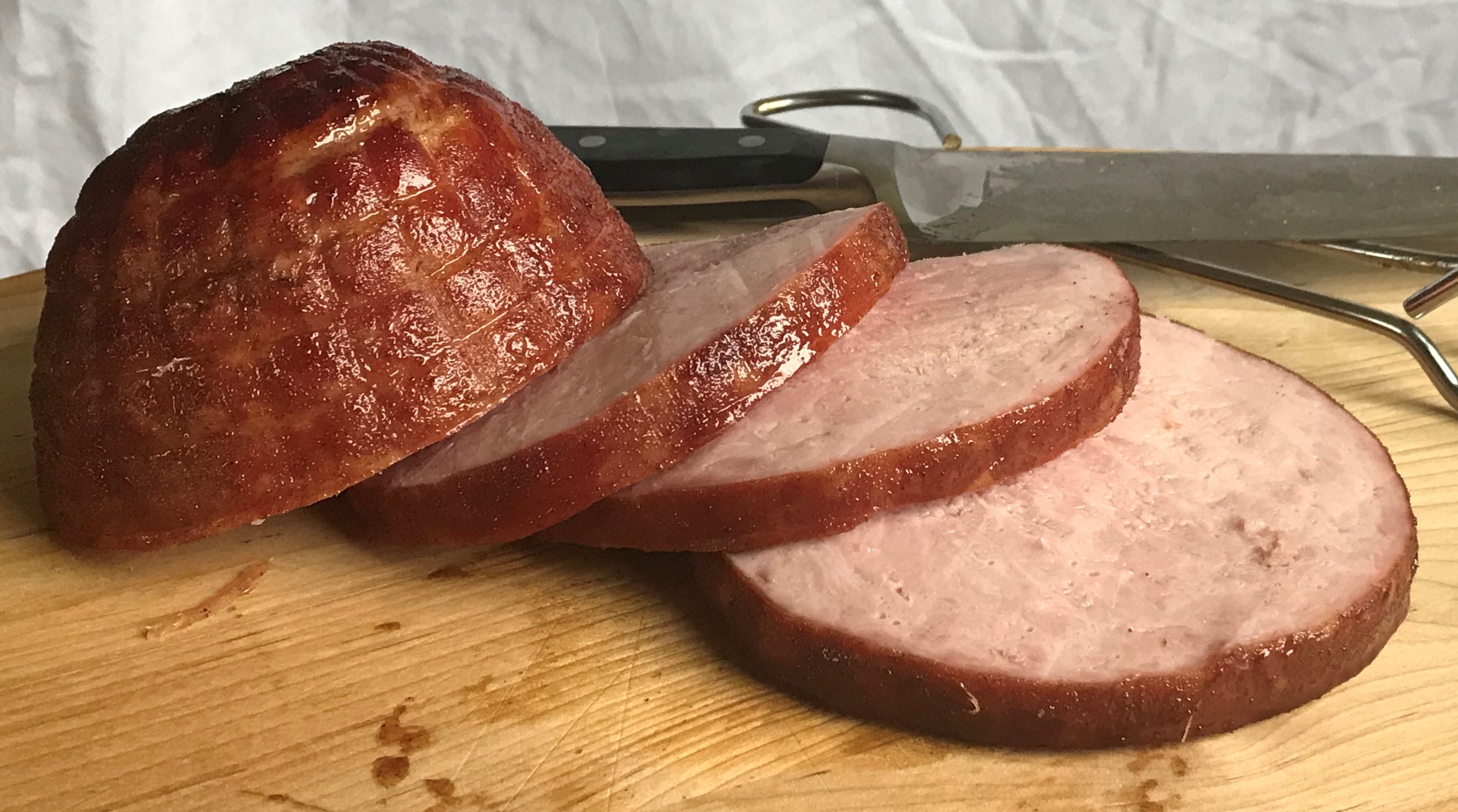 How to bake a ham and other tips from Badger Ham experts in Milwaukee