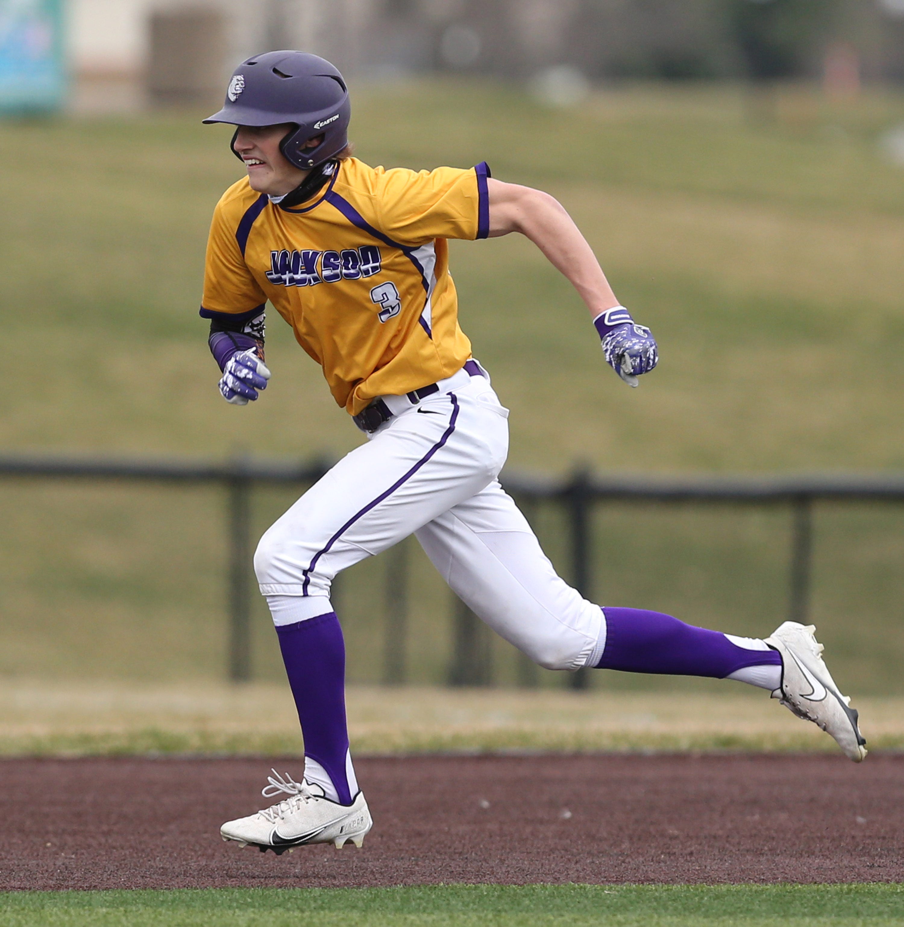 Joshua Lemon, Johnny Kulich passing on college sports
