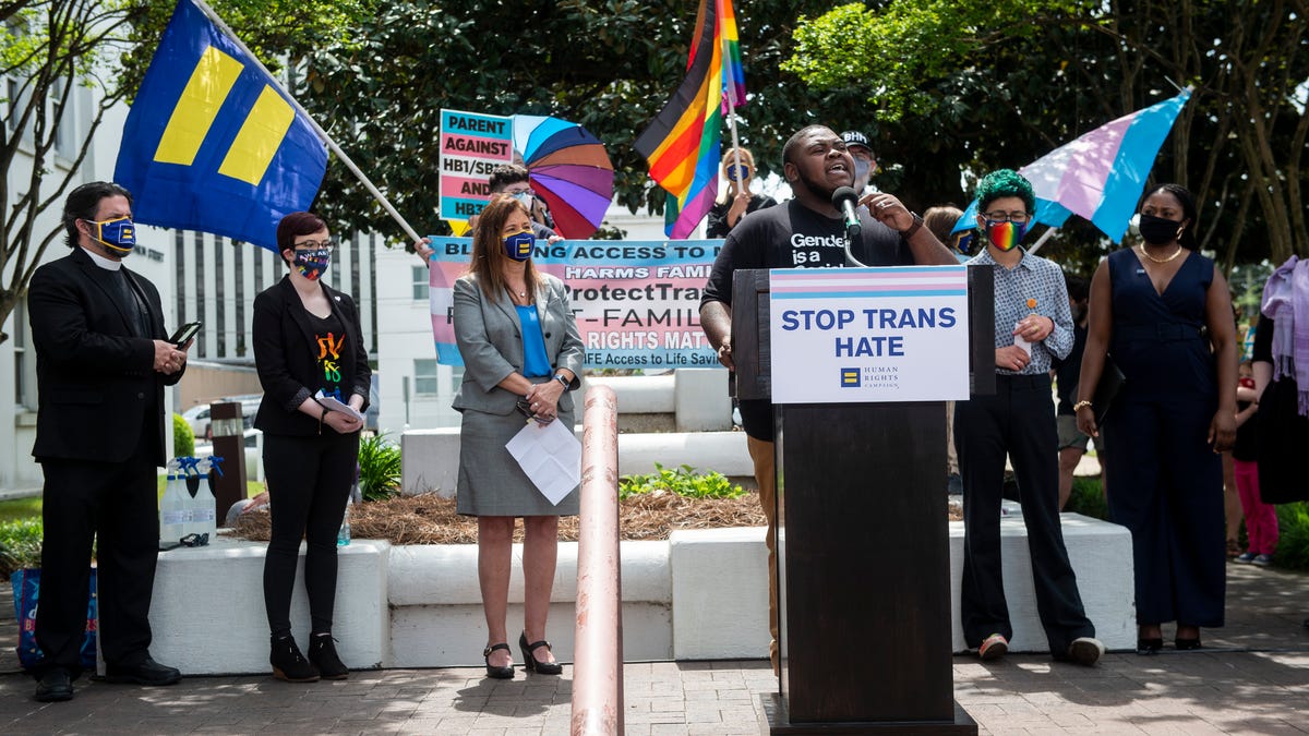 Transgender rights rally held at Alabama State House