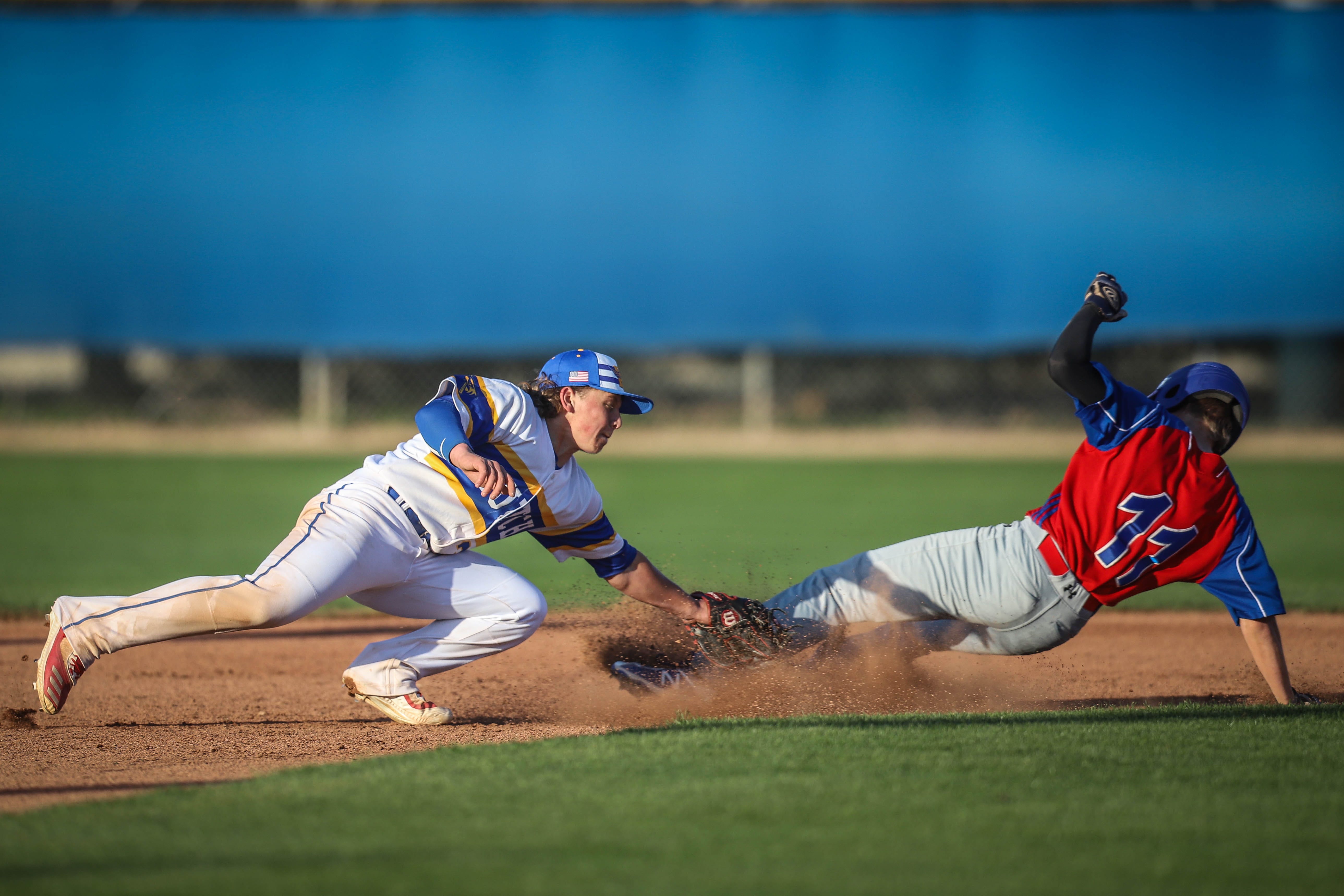 Hutchinson softball, baseball earn season-opening wins