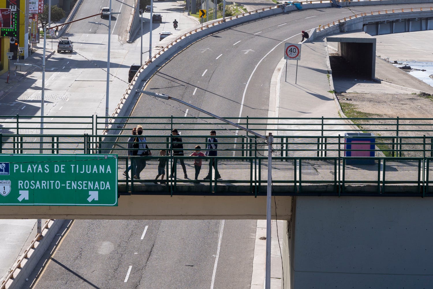 US asylum seekers hope for protection from gang violence in Mexico