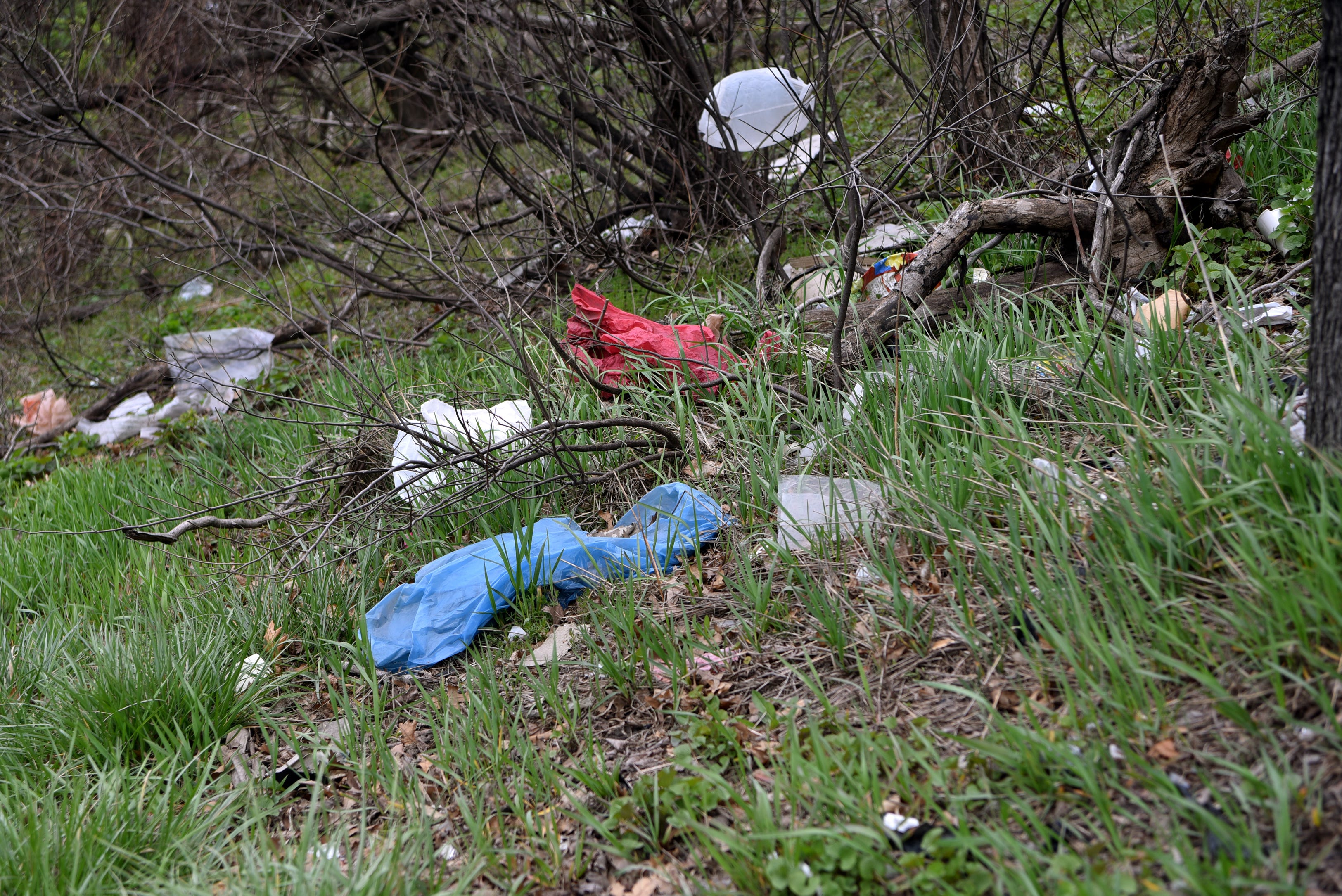 COVID makes business of highway trash removal in New Jersey worse