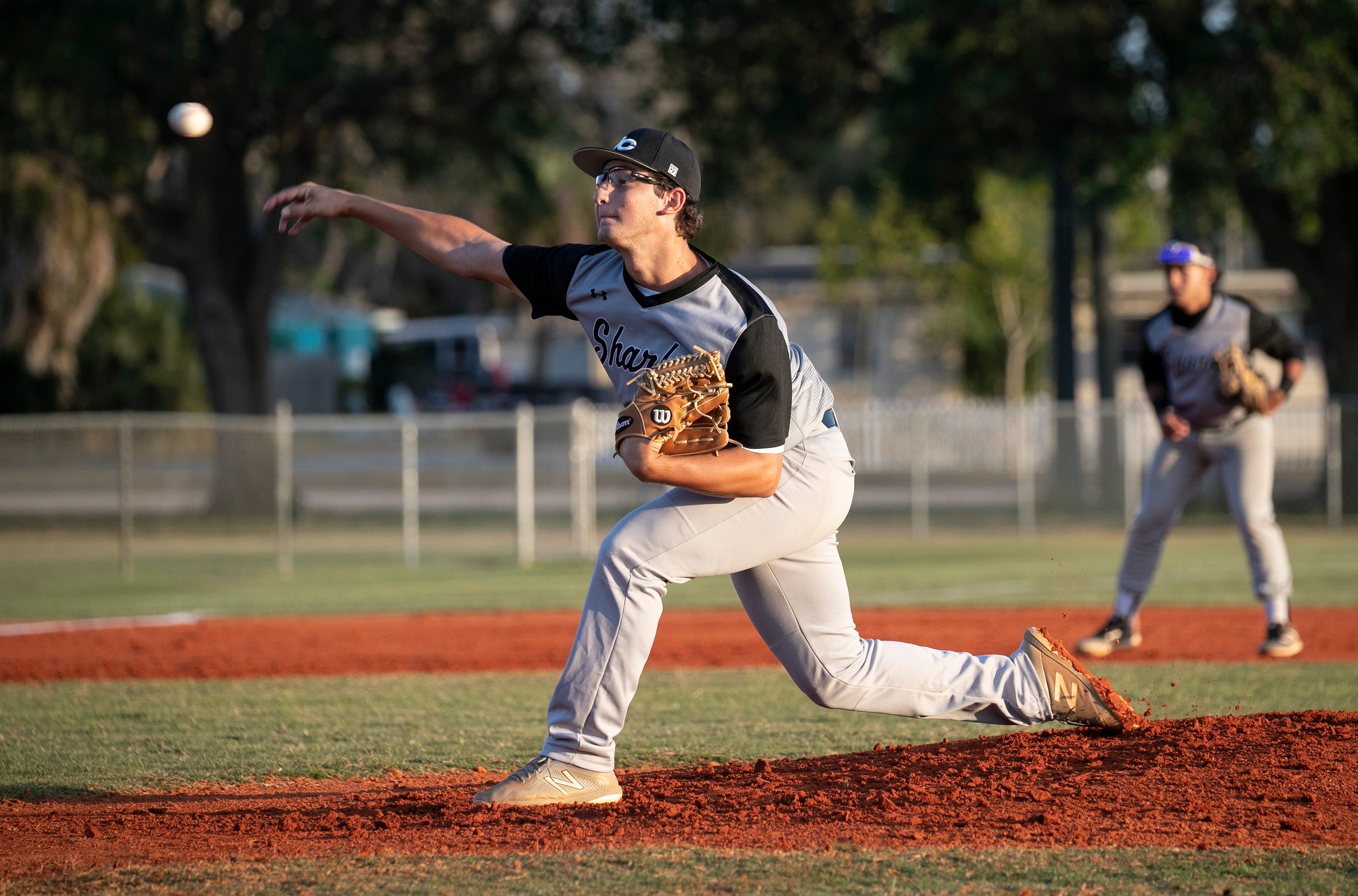 HS Roundup: Gulf Coast caps off comeback to beat Barron Collier