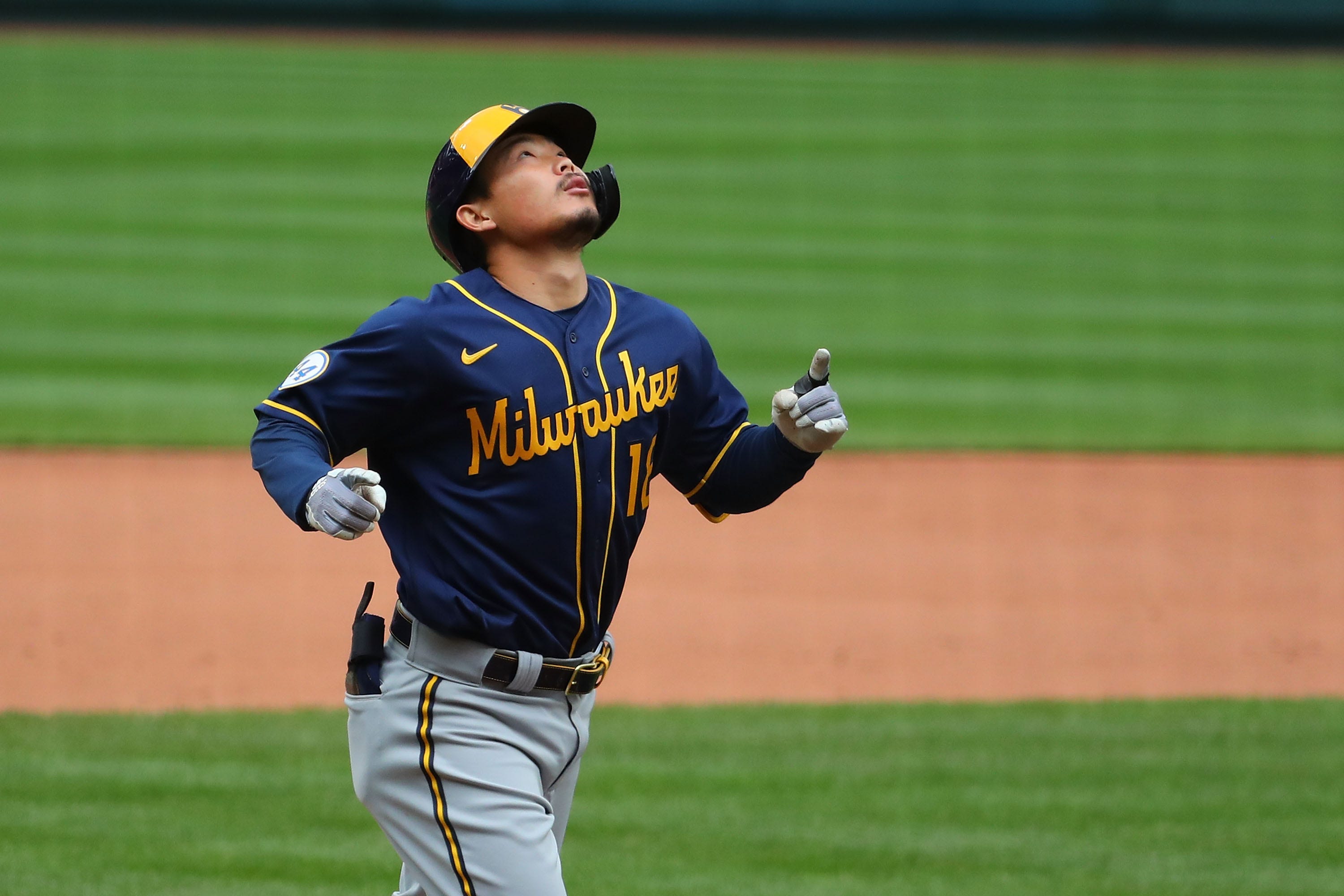 Brewers recall Keston Hiura after nine games with AAA Nashville