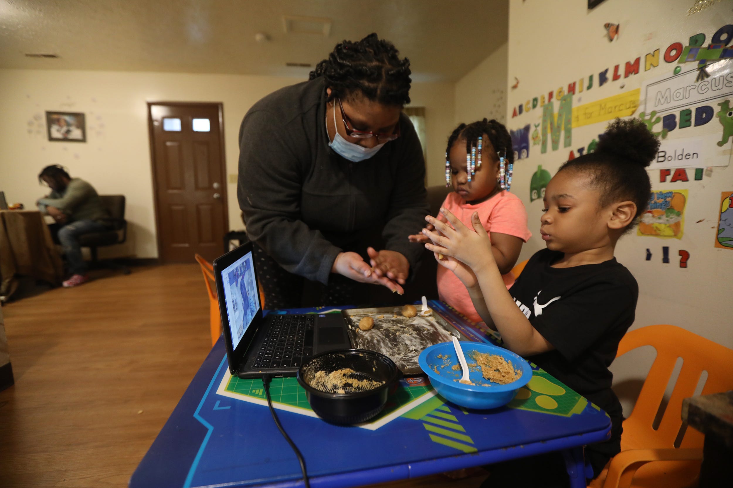 School No. 9 rethinks enrichment programs in COVID-19 pandemic