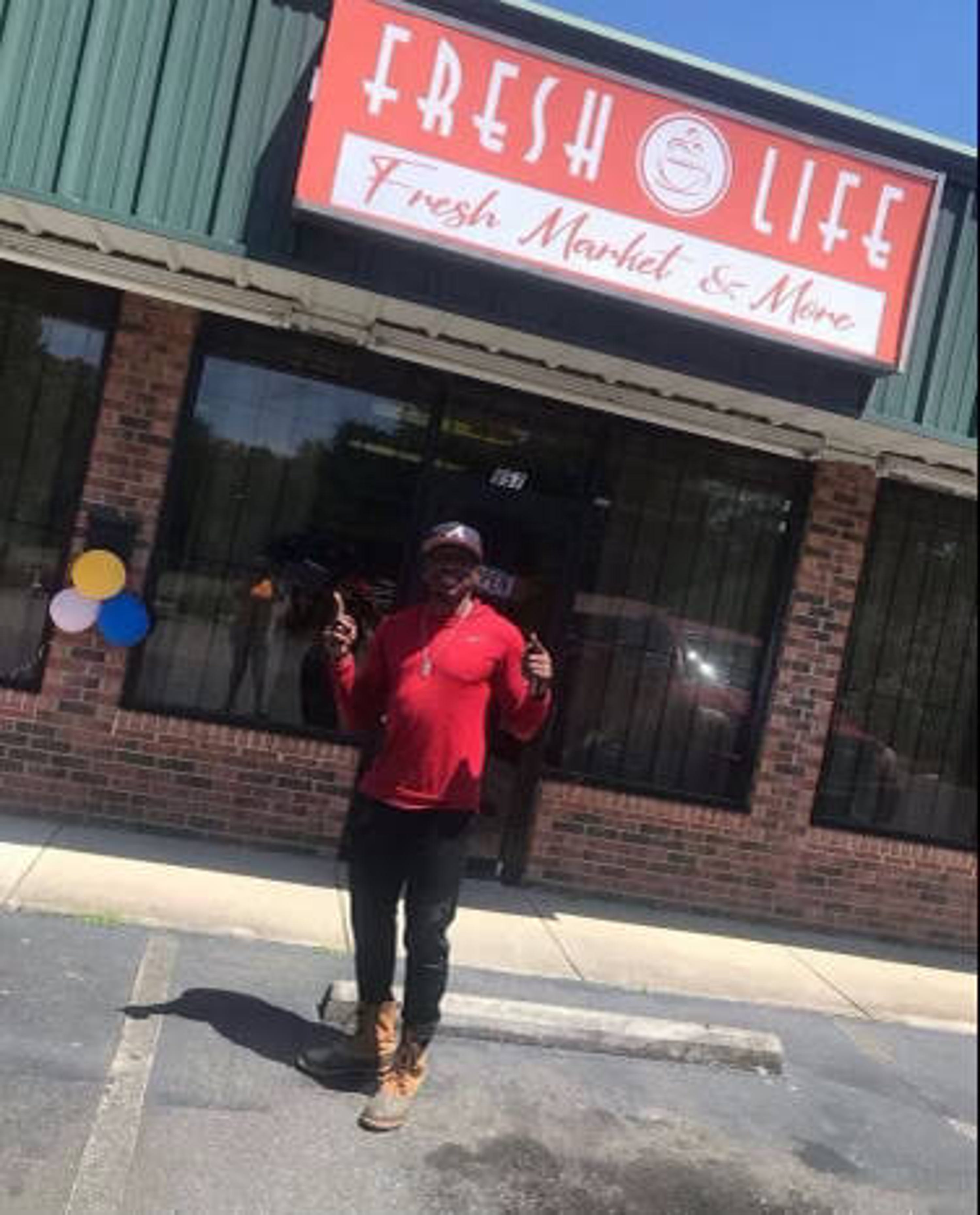 Mass shooting: Why did ex-NFL player Phillip Adams kill six people?