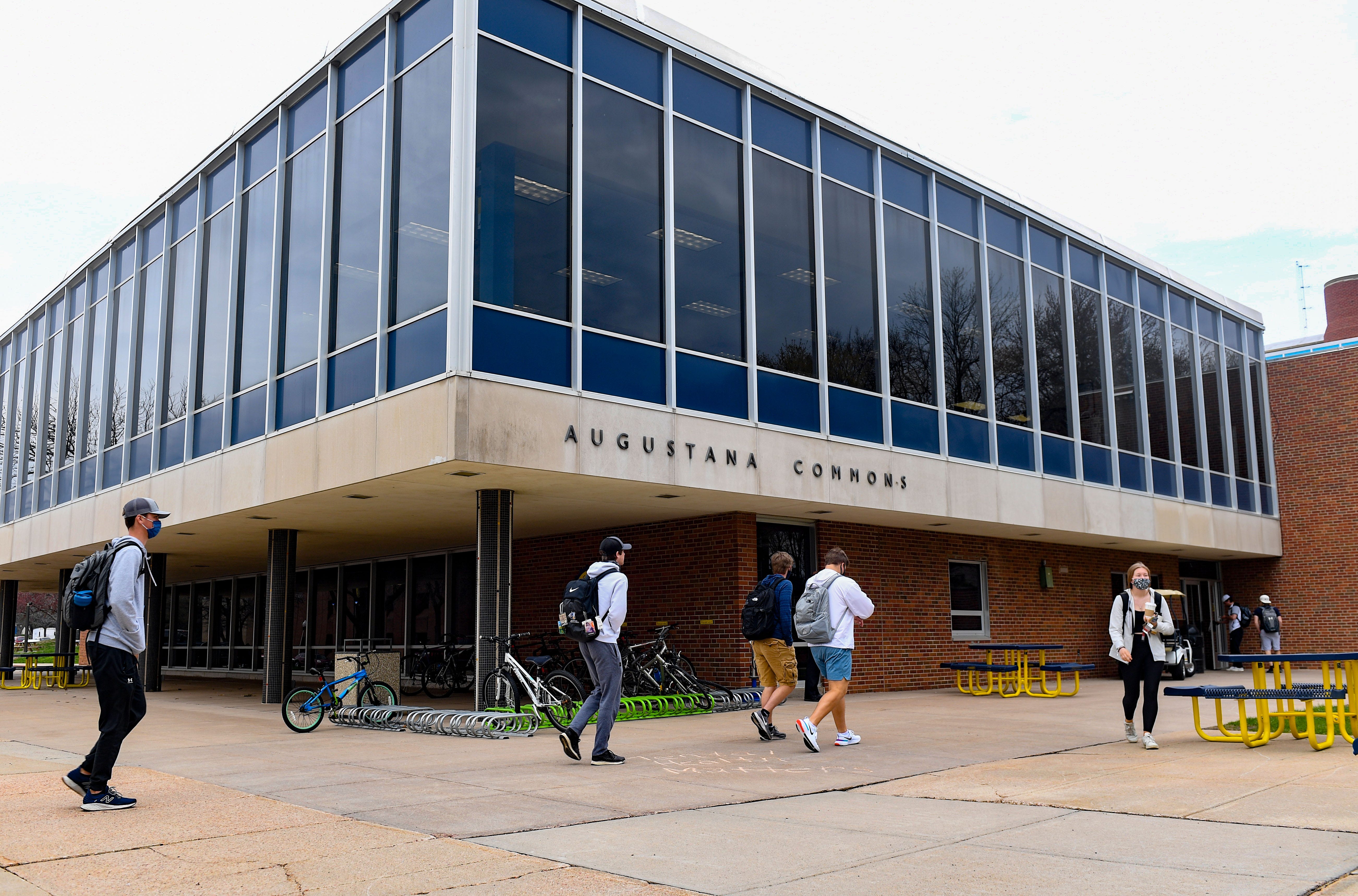 2021 Graduation: Most SD colleges will limit attendance, require masks