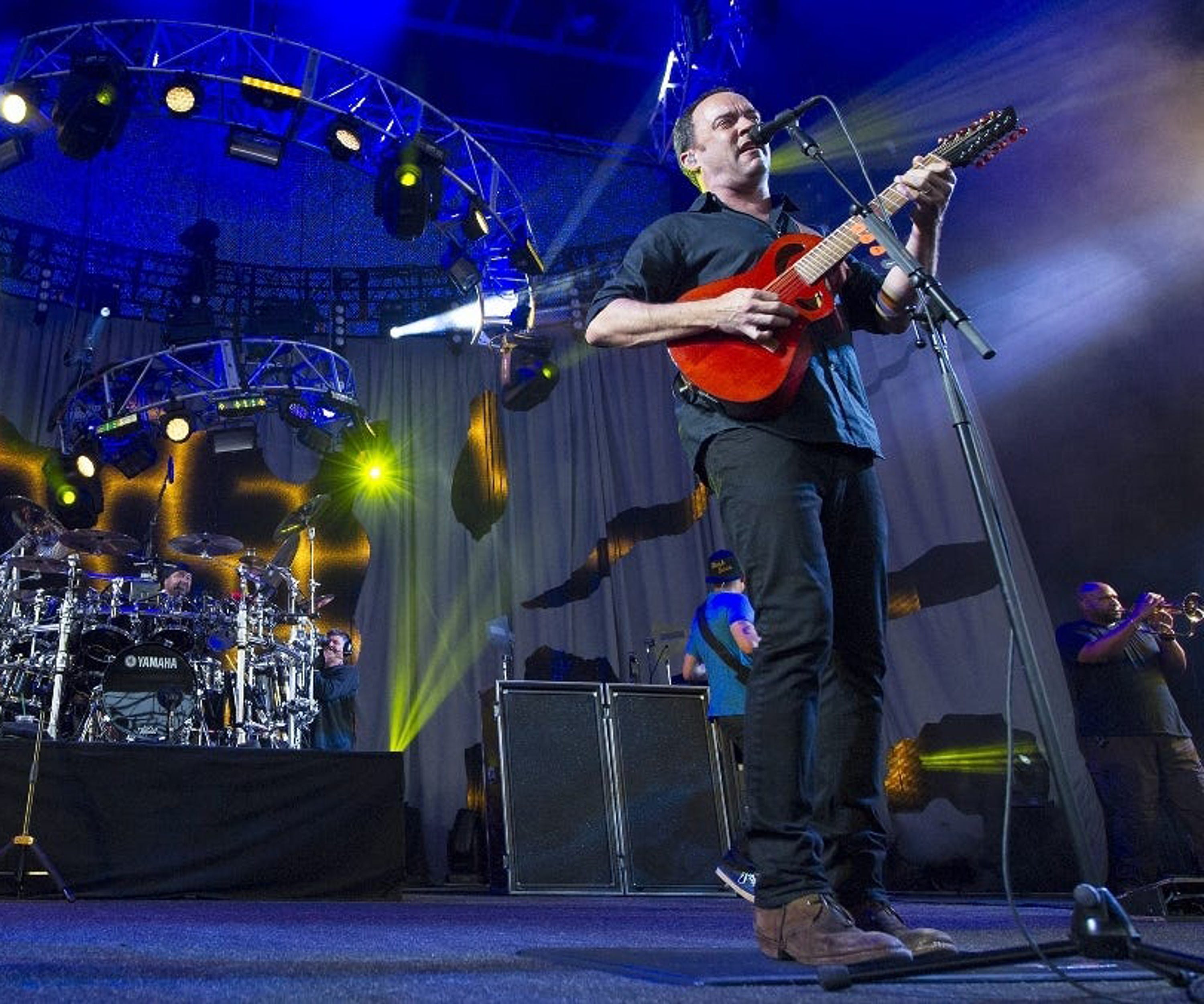 Dave Matthews Band 'Crash into Me': Revisiting the 'creepy' hit at 25