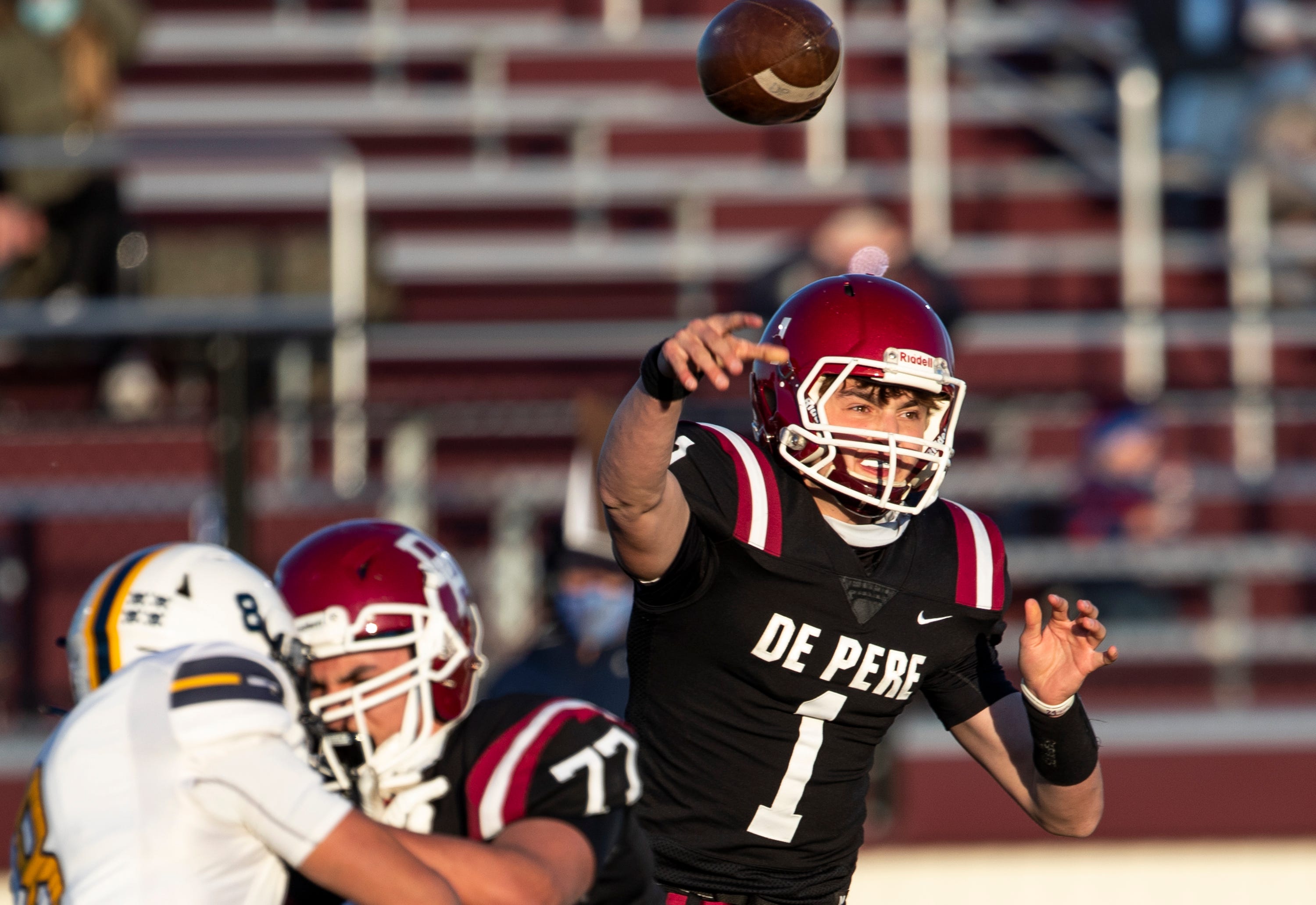 De Pere football out to prove that spring season was no fluke