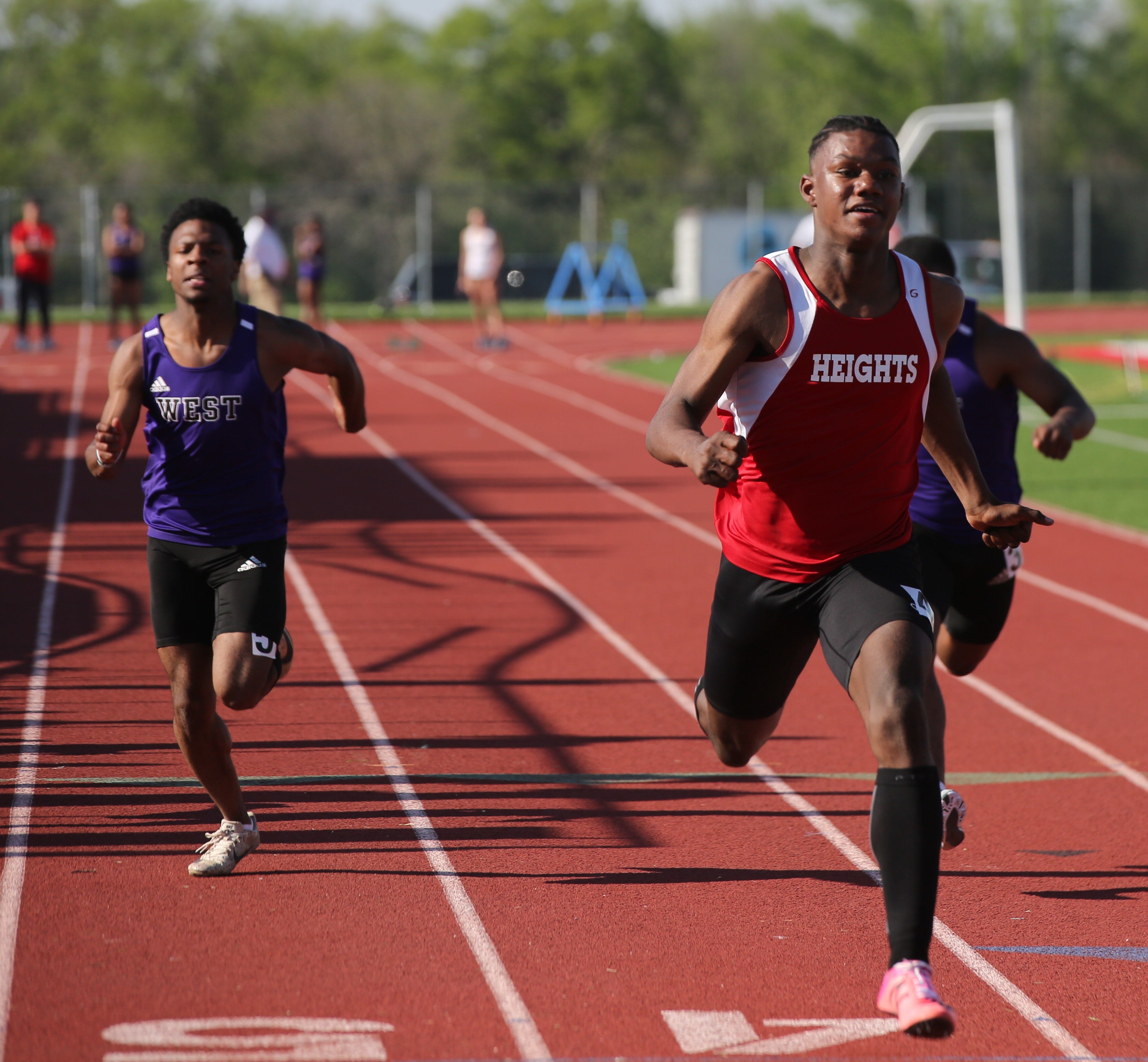 Heights' Smith returns with double-gold effort at 5A track regional